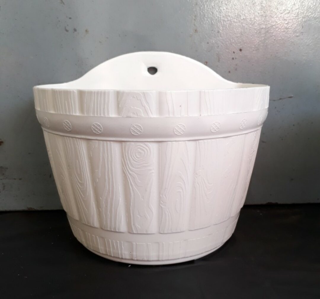 pot tempel 18 cm putih, pot dinding motif kayu | Lazada Indonesia