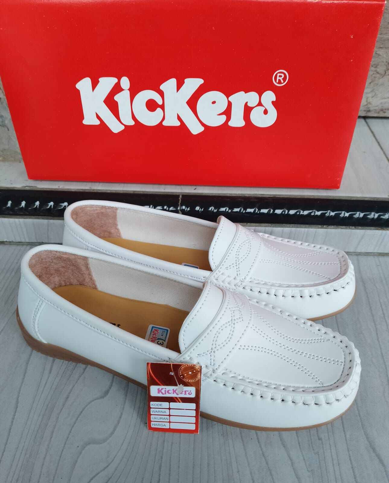 sepatu cewek putih kickers dinas kerja kantor bidan dokter suster ...