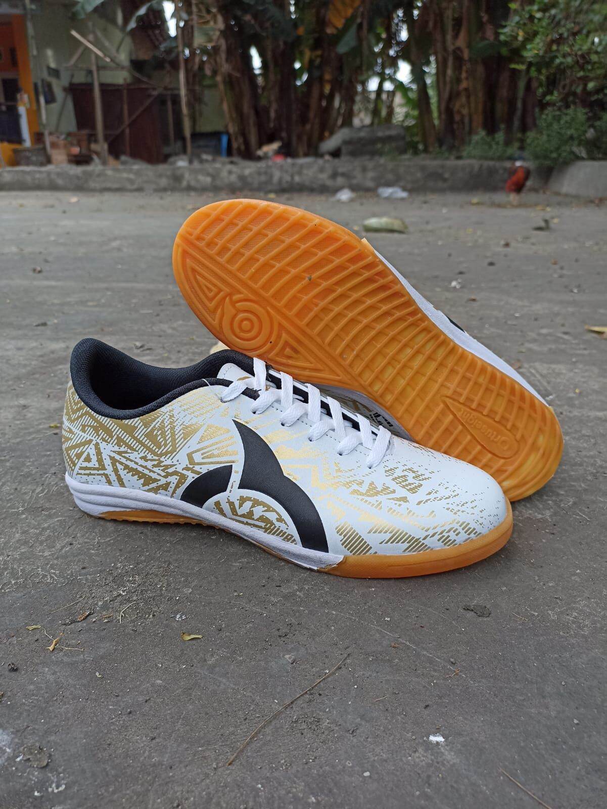 SEPATU FUTSAL PRIA DEWASA/SEPATU FUTSAL TERBARU MURAH SOL KARET ...