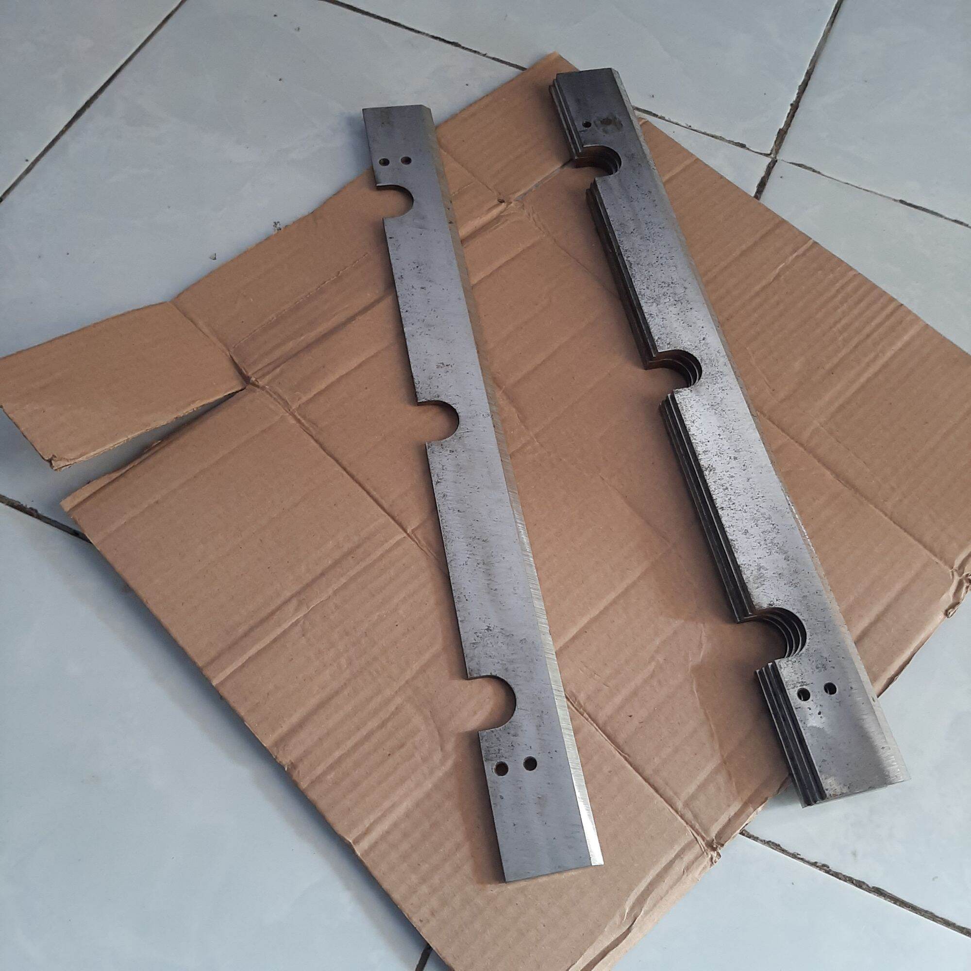 MATERIAL BAJA HSS BEKAS PABRIK KAYU MATA PISAU BAJA PUTIH ANTI KARAT ...