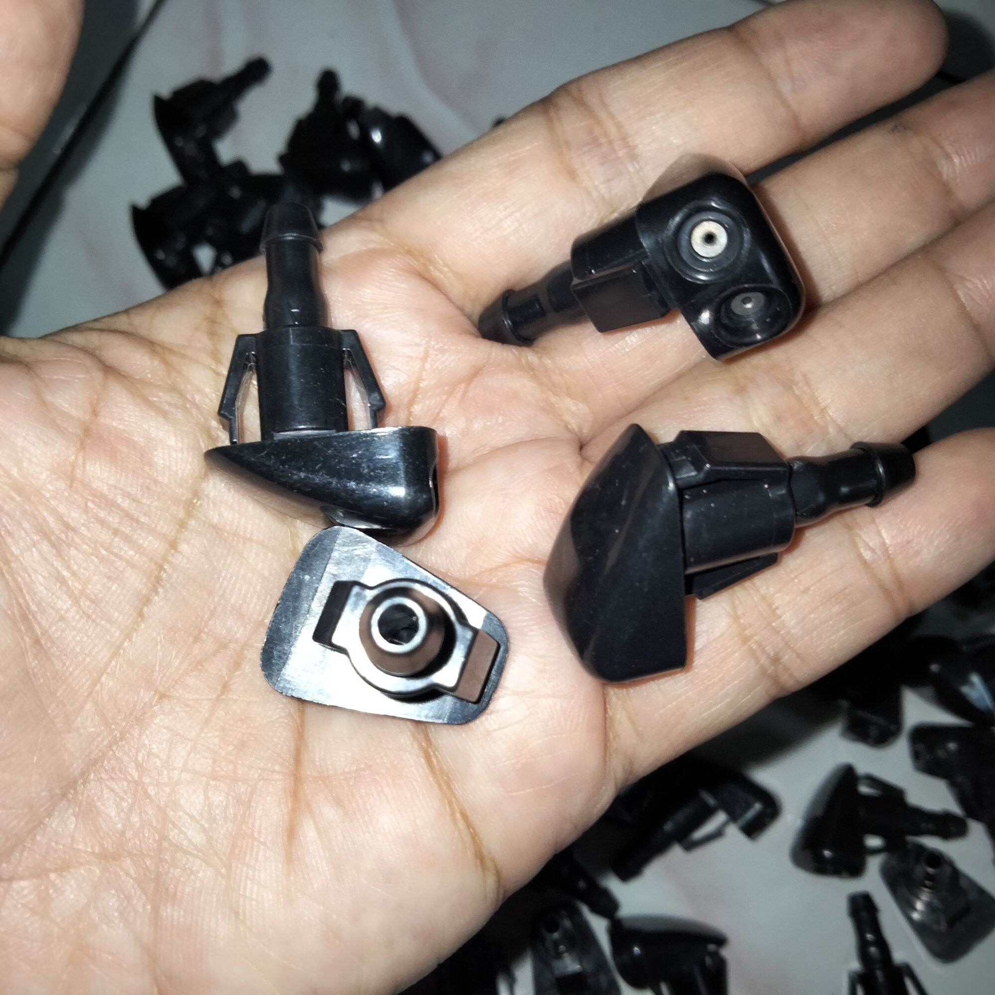 nozzle air nozel wiper washer kaca wiper depan mobil ROCKY RAIZE AVANZA ...