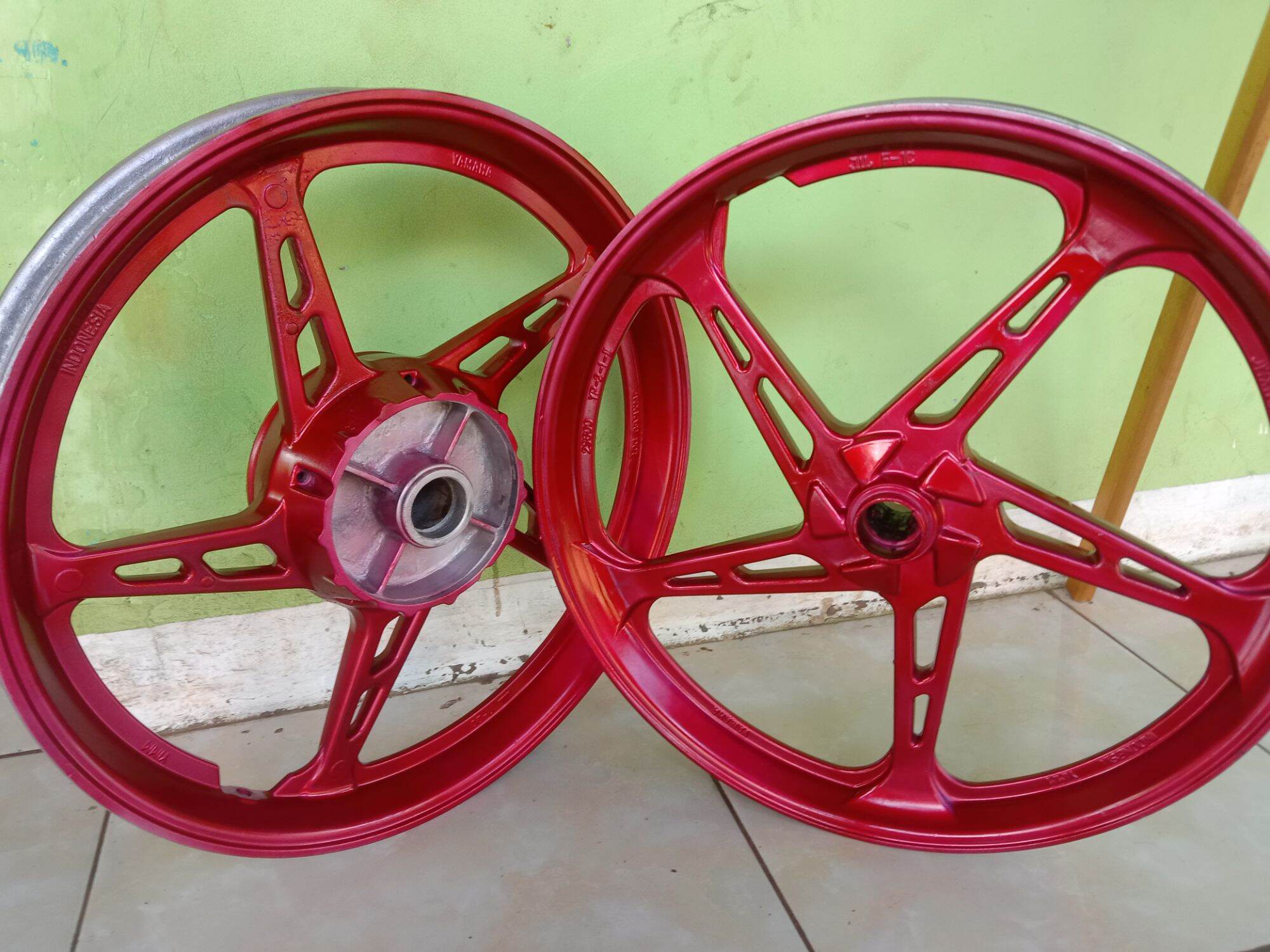Velg Pelk Racing Depan Belakang Motor Yamaha Jupiter Burhan / Jupiter ... Velg Pelk Racing Depan Belakang Motor Yamaha Jupiter Burhan / Jupiter ...