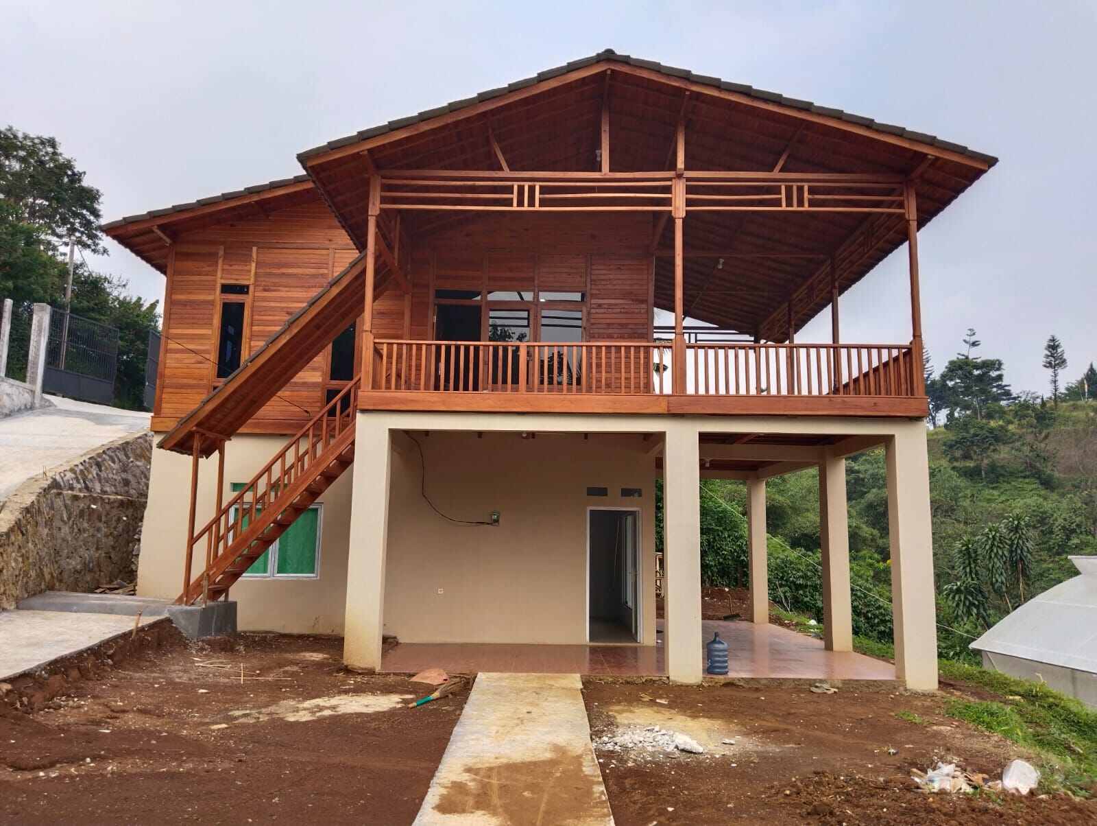 Rumah Kayu Hunian Idaman Besar | Lazada Indonesia