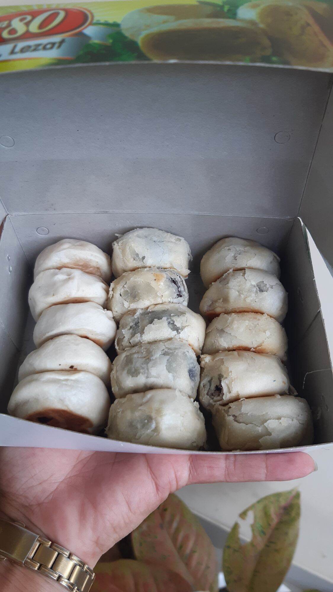 bakpia pathuk 80 mix 3 rasa (kacang hijau, kumbu hitam dan ubi ungu ...