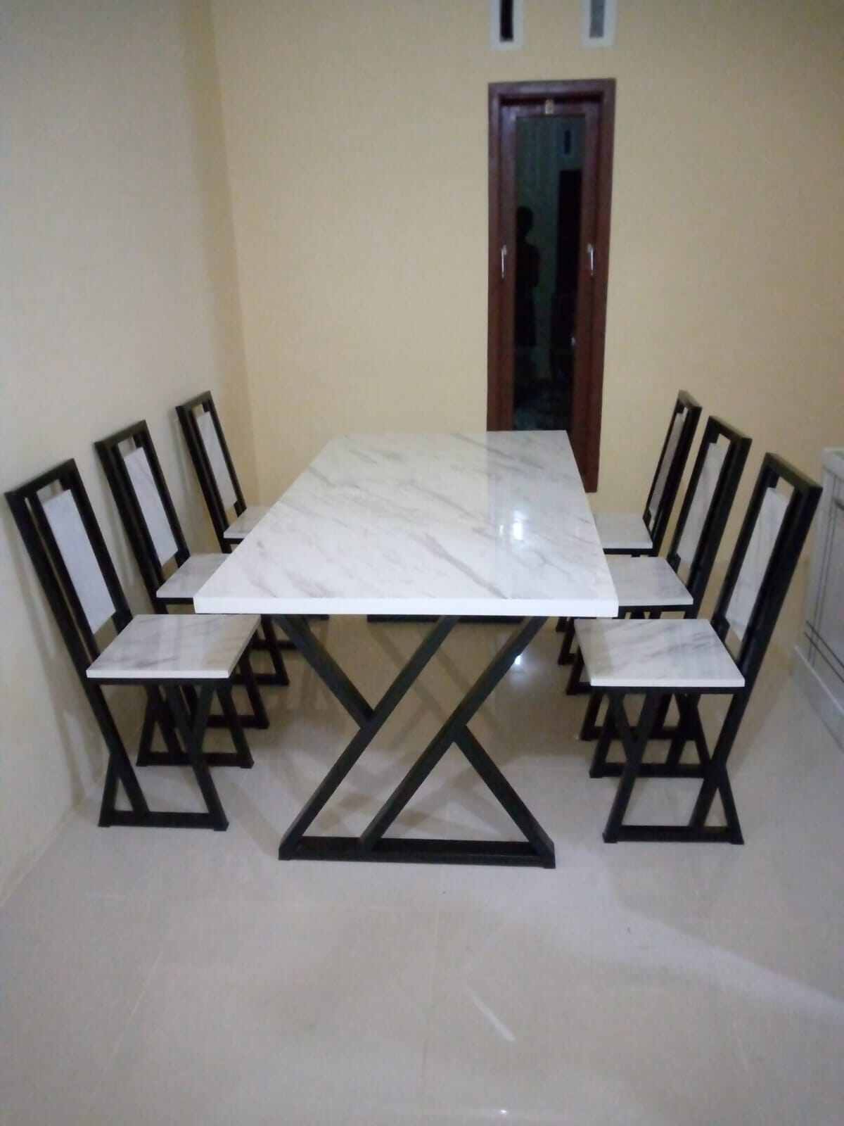 Meja Set 6 Kursi MultipleksHPL Granit Marble Kombinasi Besi Hollow ...