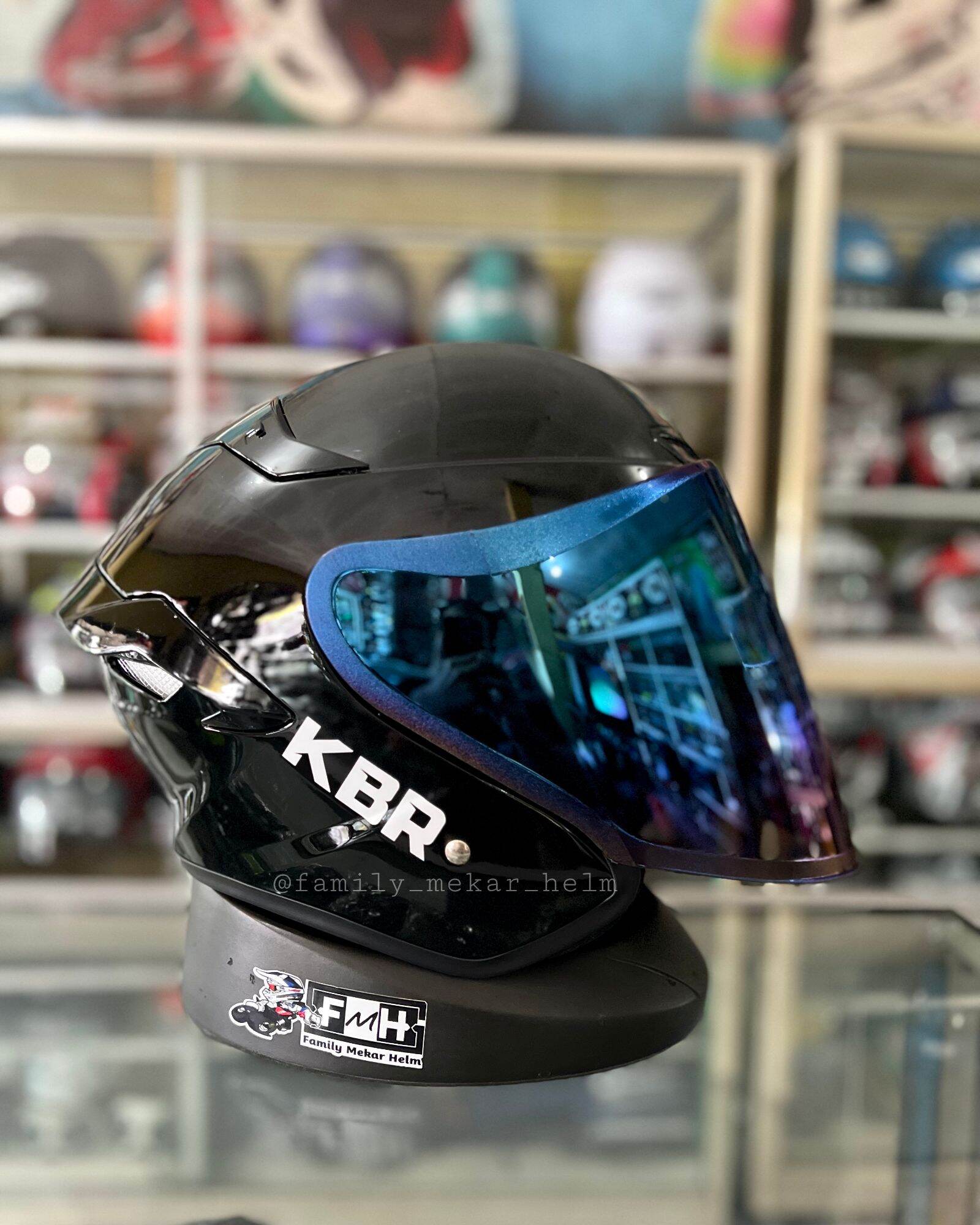 HELM KBR KAIRO WARNA HITAM GLOSY HELM HALF FACE VERSI TTC TERBARU 2023 ...