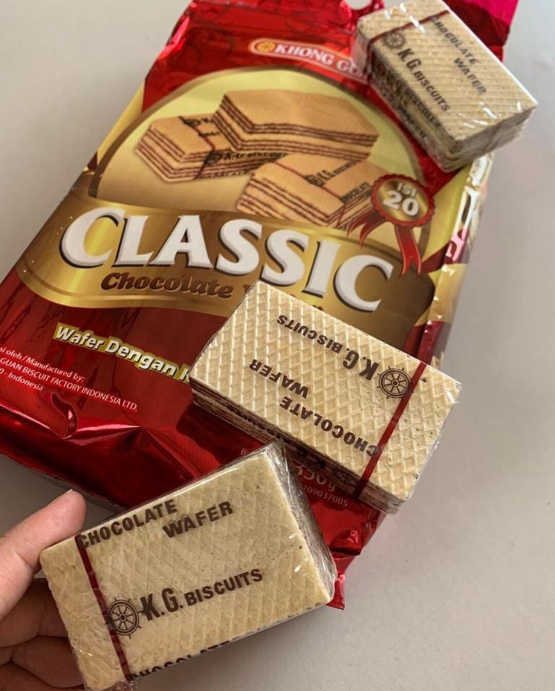 Khong Guan Wafer Classic Chocolate 350g | Lazada Indonesia