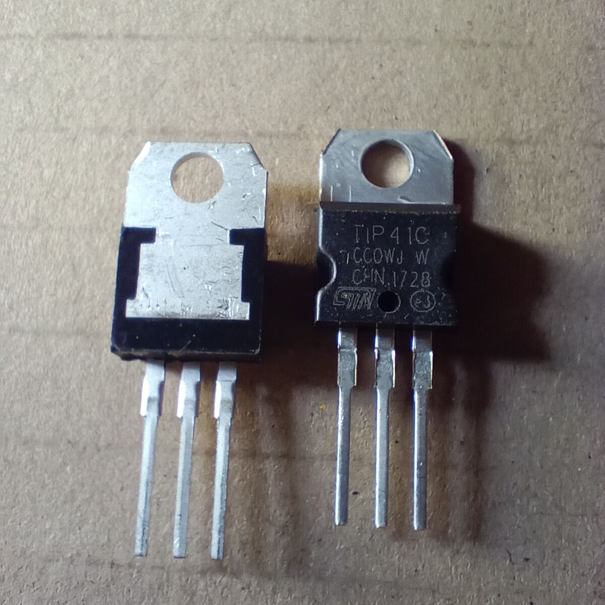 Transistor TIP 41 TIP41 TIP41C tip41 tip 41c Transistor tip 41 tr tip ...