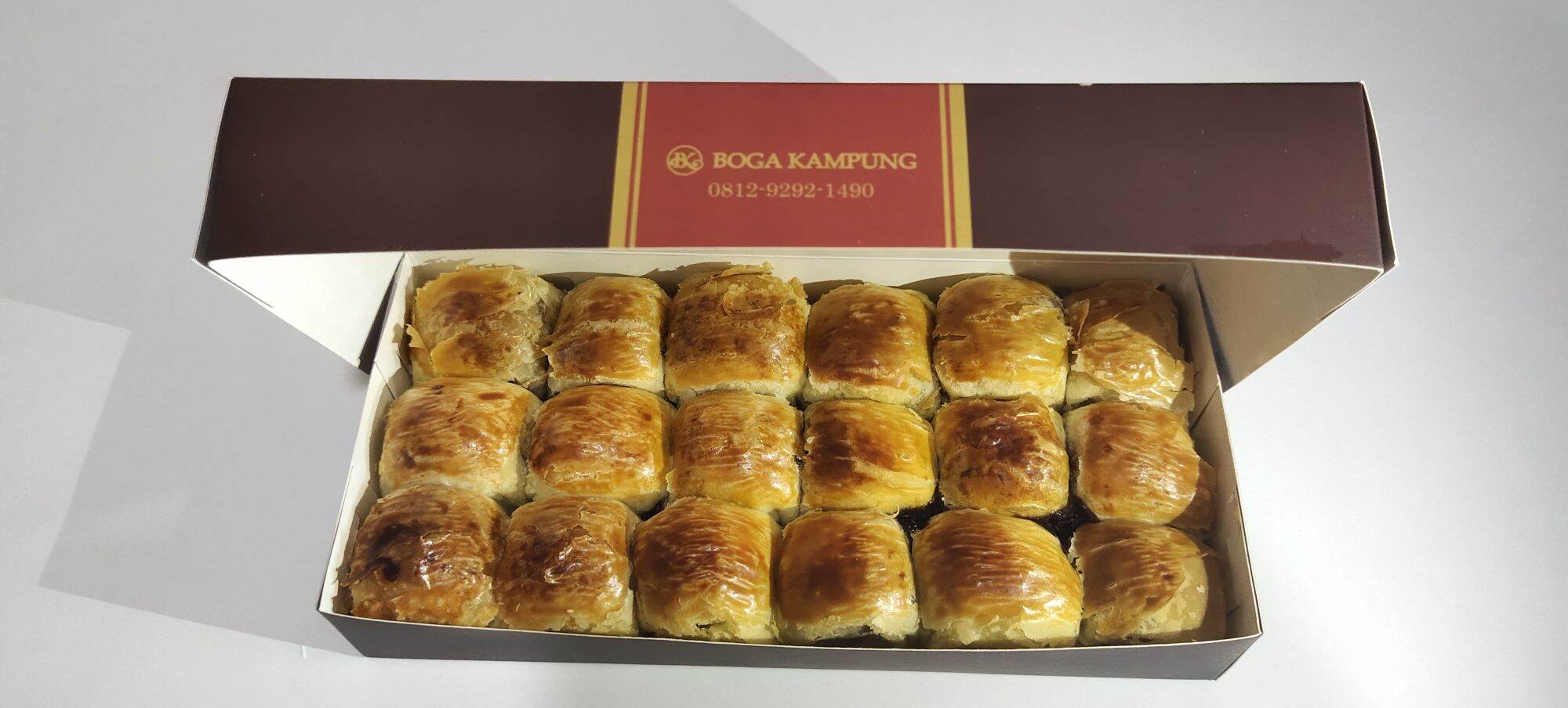 Bolen Mini Tape Peuyeum isi 18 Pcs Boga kampung Oleh Oleh Khas Bandung ...