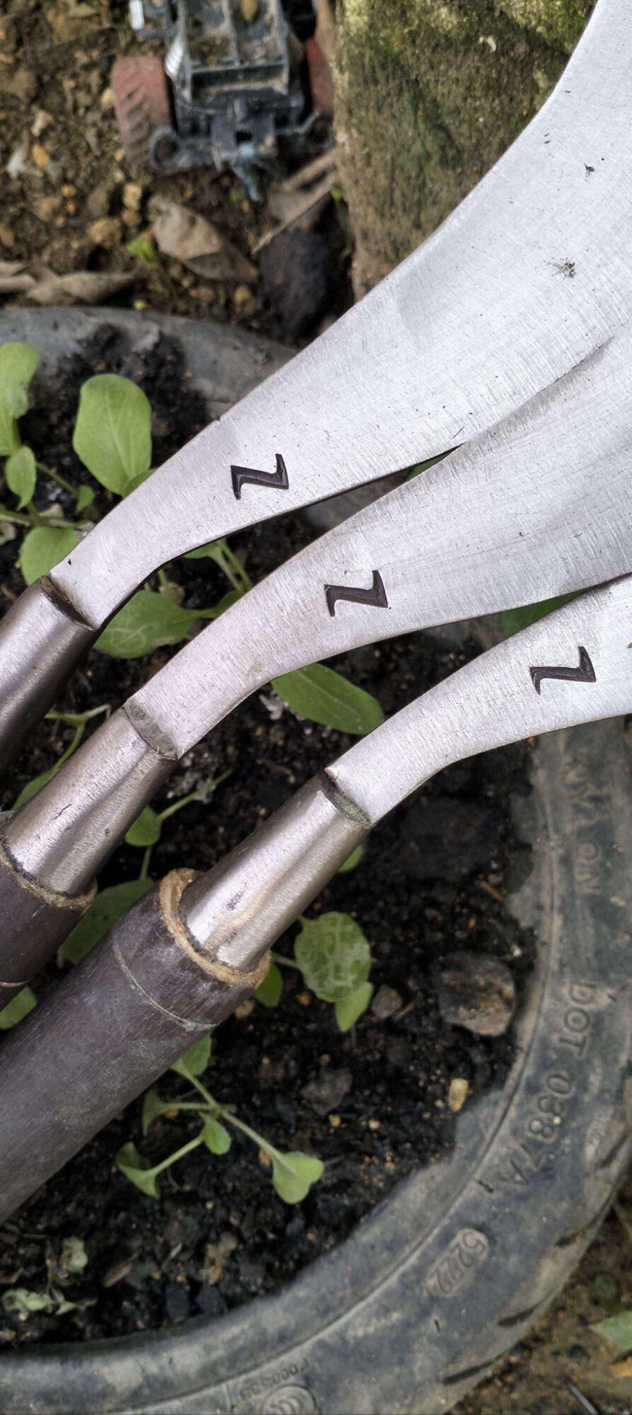 arit rumput asli Madura,bahan full baja,spek utk rumput dan ranting ...