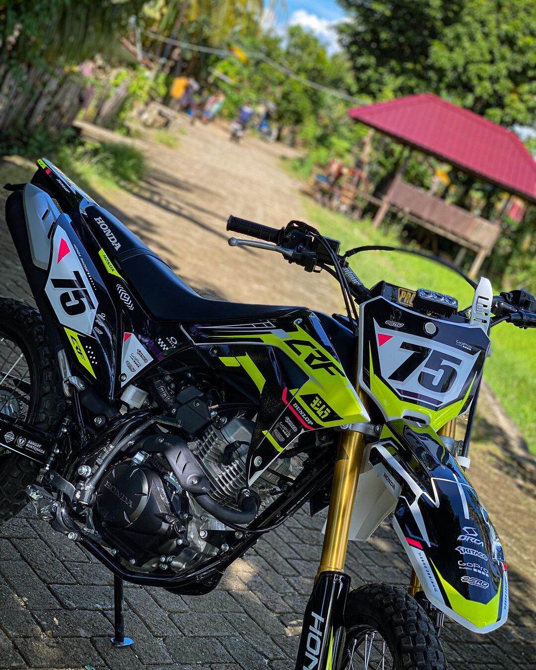 DECAL CUSTOM CRF 150L KOMBINASI HIJAU STABILO KEREN | Lazada Indonesia