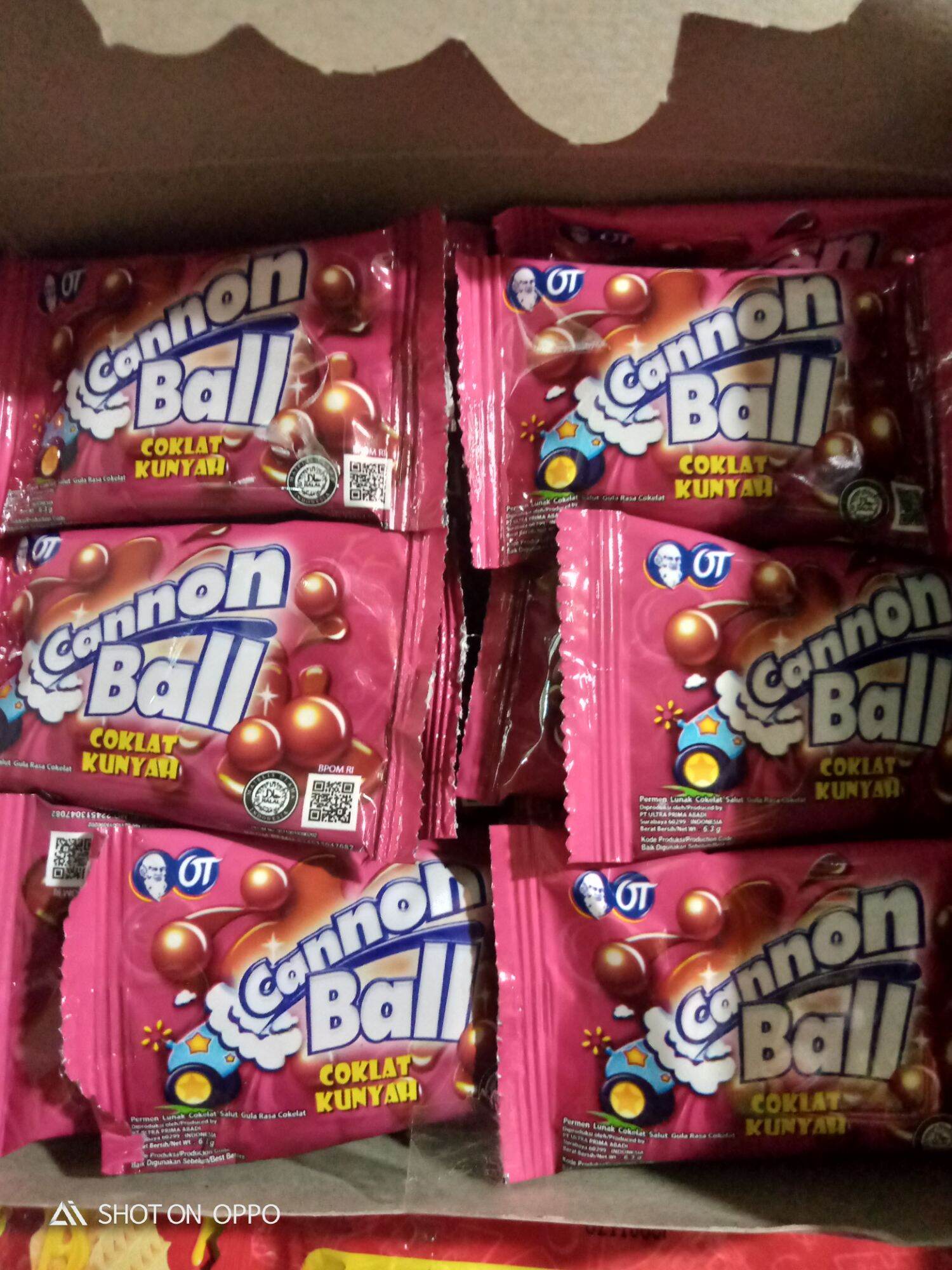 1 dus isi 24 bungkus coklat Cannon balls | Lazada Indonesia