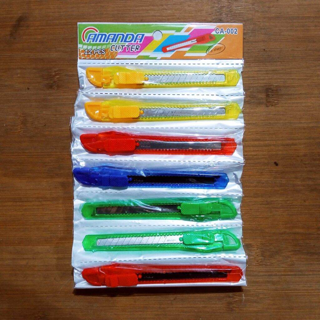 cutter kecil CA 002 warna random // No retur No complain | Lazada Indonesia