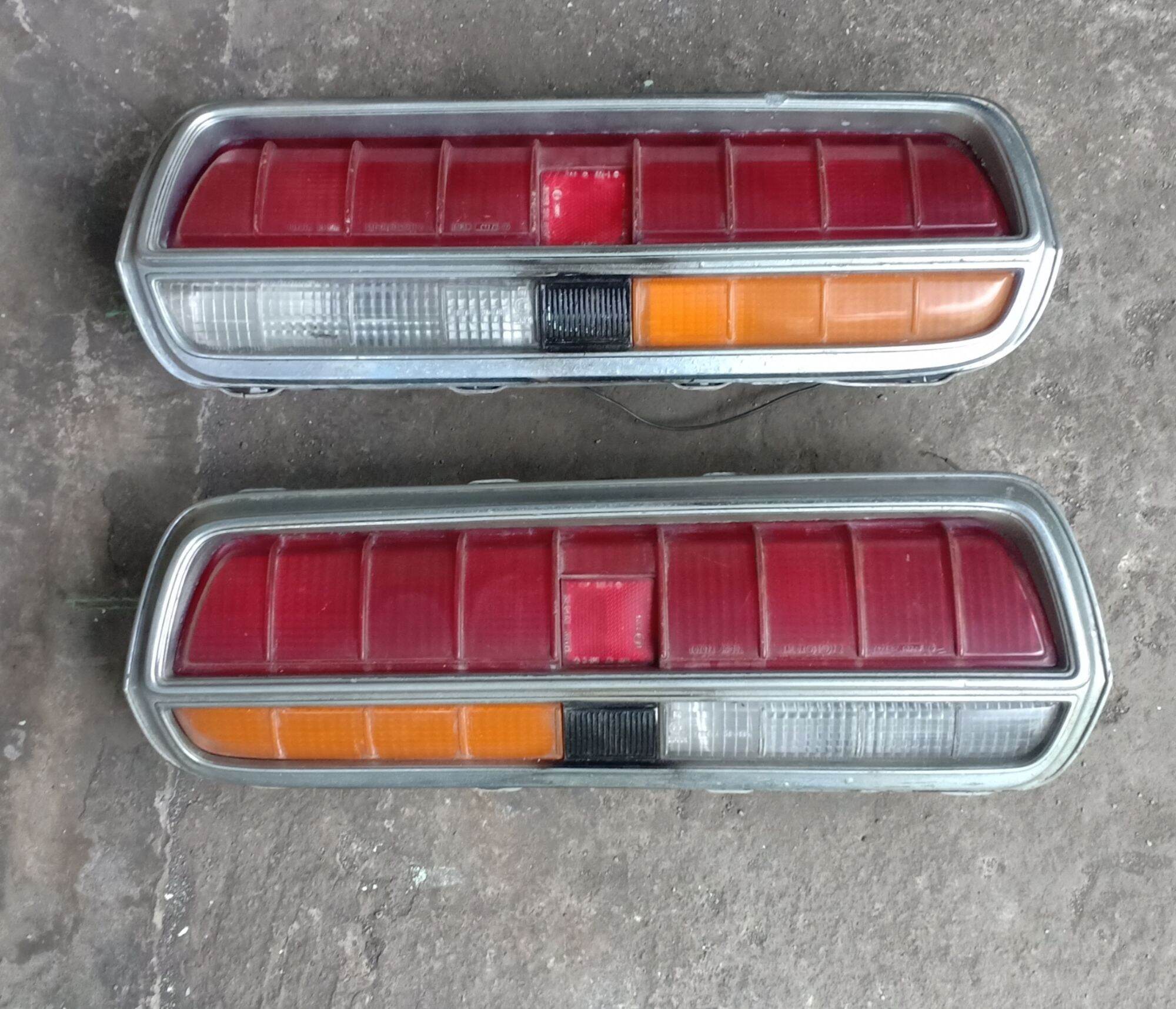 Stoplamp belakang Toyota Crown lele original | Lazada Indonesia
