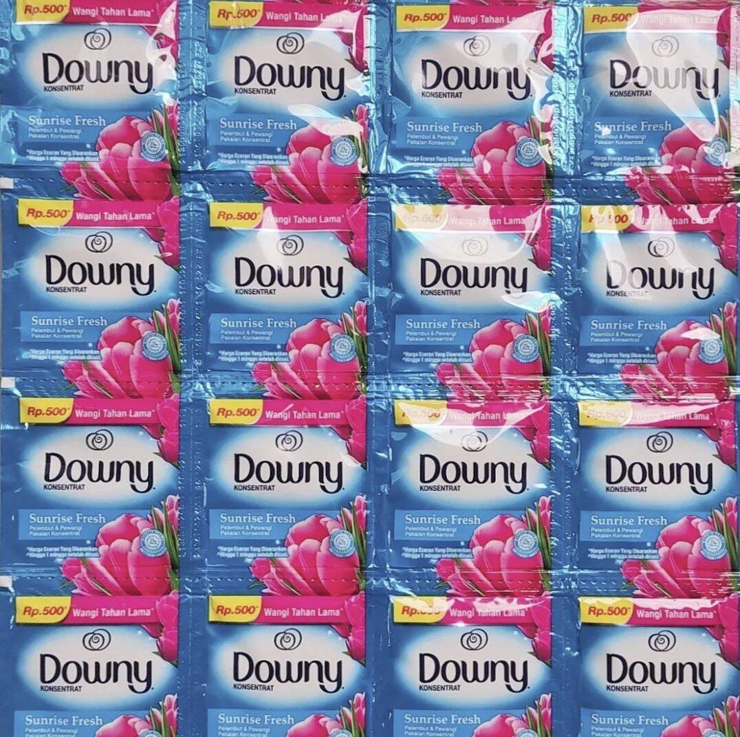 1 RENCENG DOWNY 12 PCS SUNRISE FRESH BIRU PELEMBUT PAKAIAN SOFTENER ...