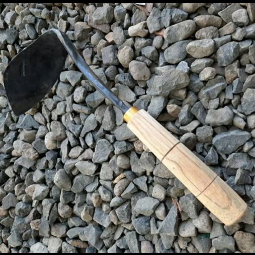 PAKET ALAT BERKEBUN MENANAM - ALAT CANGKUL KORED GARUKAN RUMPUT ...