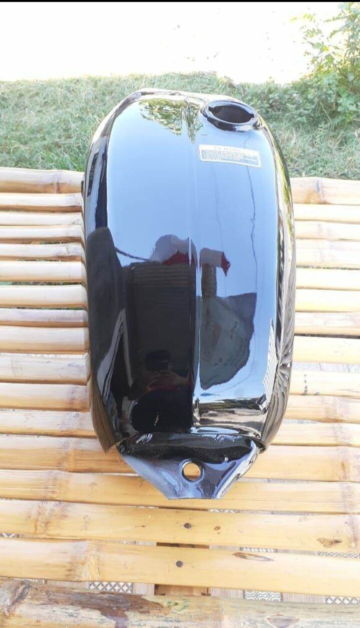 TANGKI CB WARNA HITAM KOMBINASI PUTIH | Lazada Indonesia
