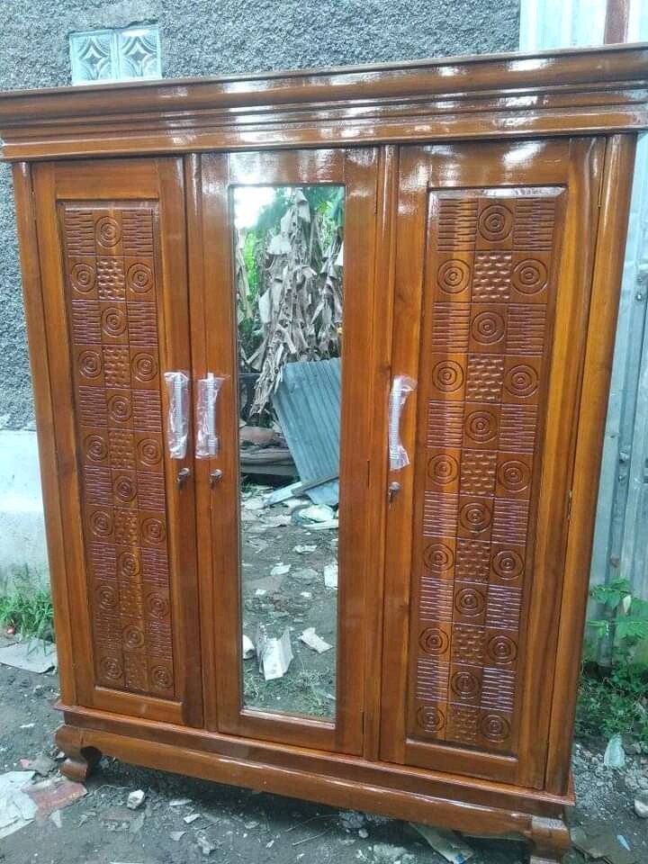 LEMARI KAYU P3 KACA TENGAH FULL BAHAN KAYU JATI/LEMARI JAYA FURNITURE ...