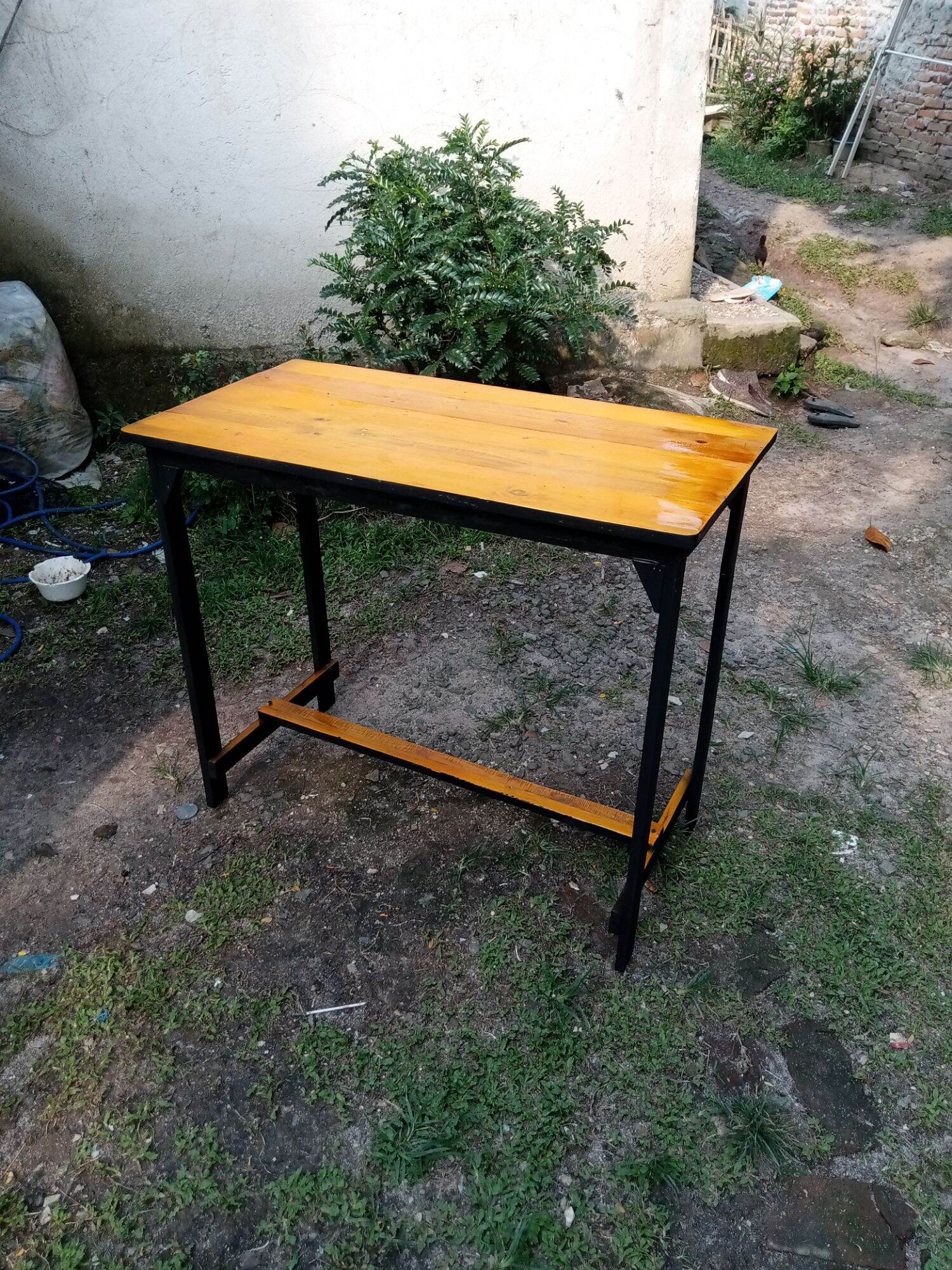 meja jualan, meja makan, meja serbaguna.//T.75cm x L.50cm x P.100cm ...