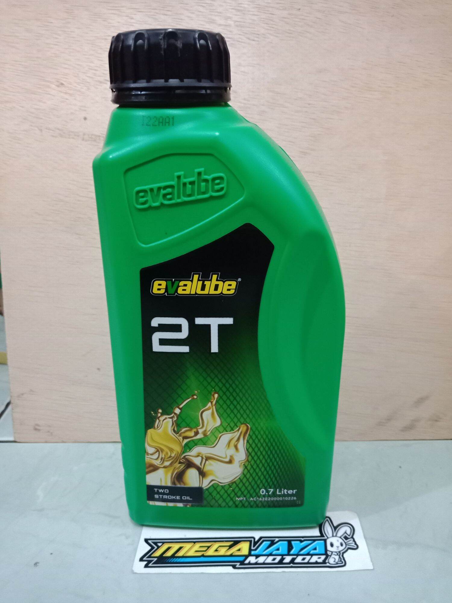 OLI EVALUBE 2T 2 TAK 700 ML OLI SAMPING MOTOR 2 TAK EVALUBE 700 ML ...
