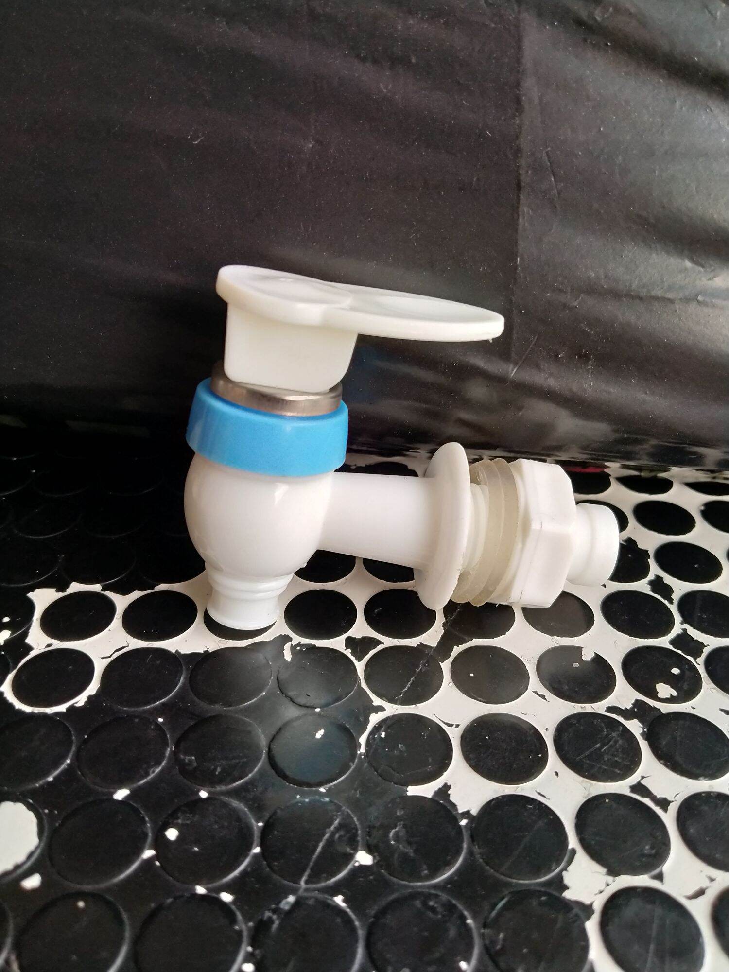 kran dispenser guci galon panjang #B | Lazada Indonesia
