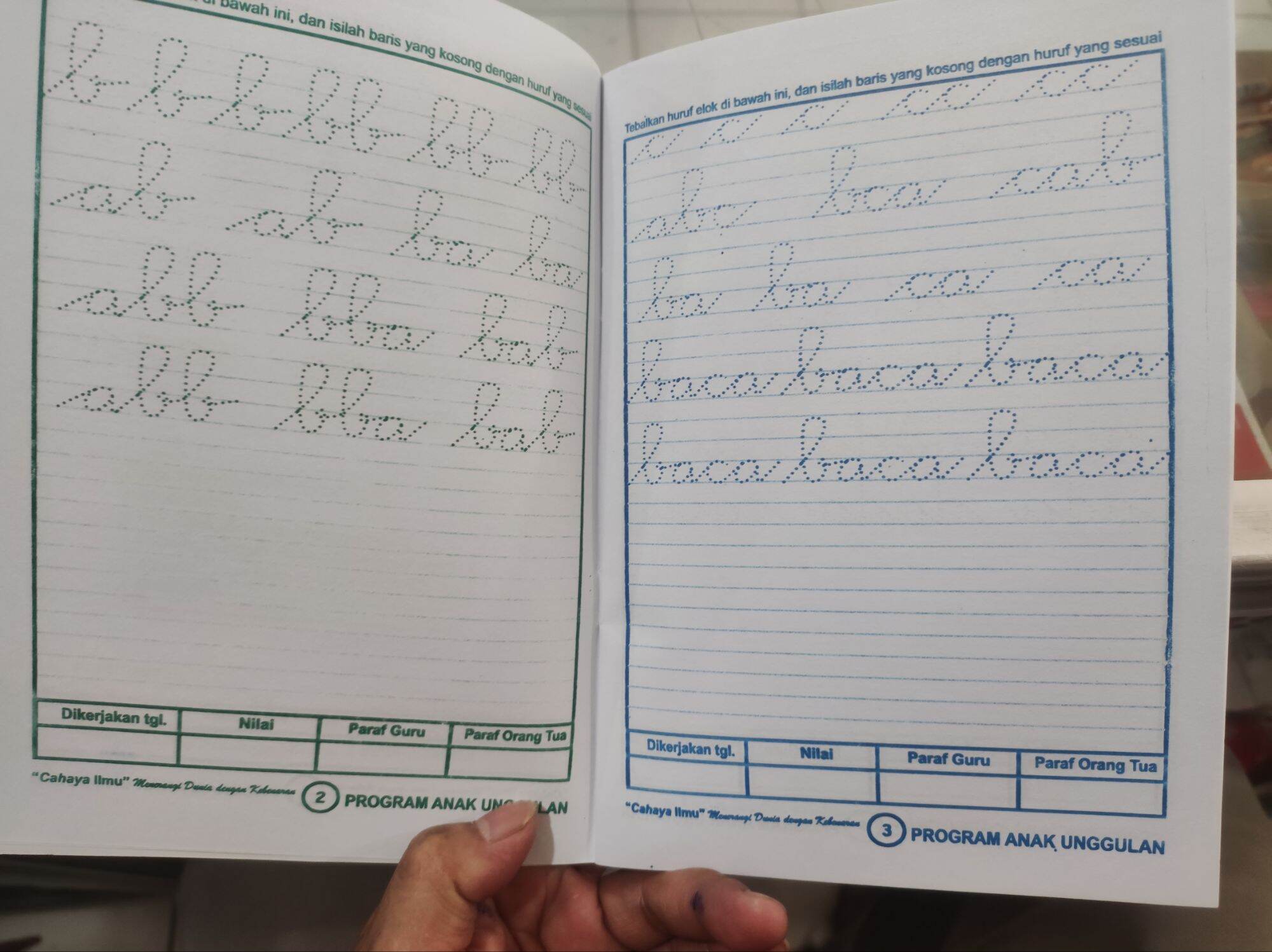Latihan atau Belajar sendiri menulis huruf Elok. program anak unggulan ...