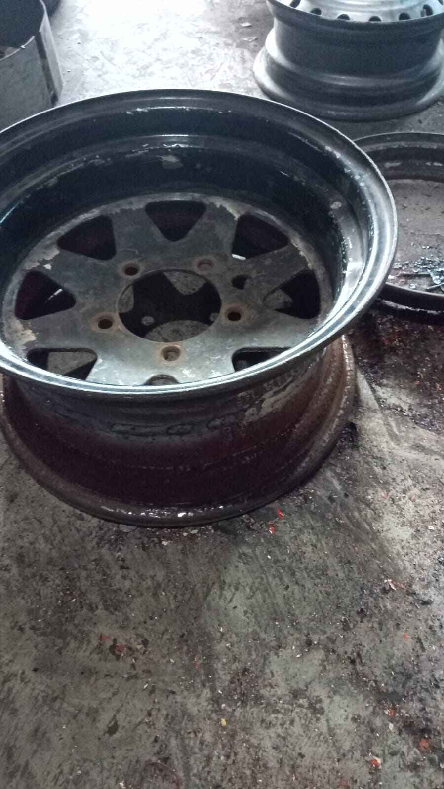 Velg kaleng Oem Jimny R15 lebar 8.5 Pcd 5x139 | Lazada Indonesia