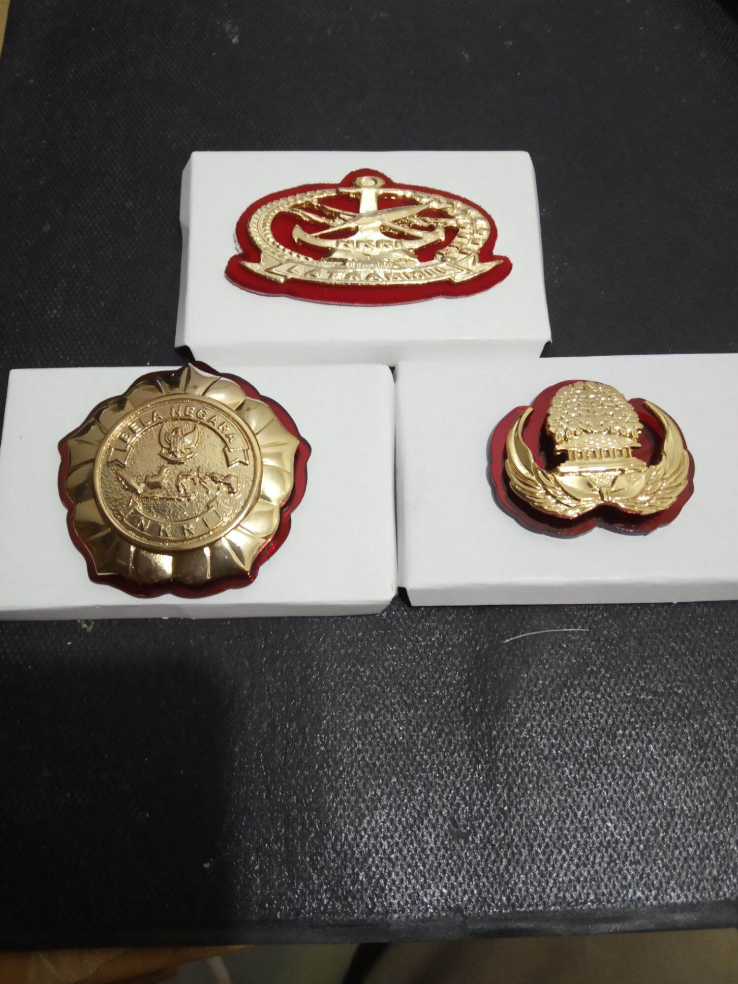 paket/pin wing brevet bela negara latsarmil korpri | Lazada Indonesia