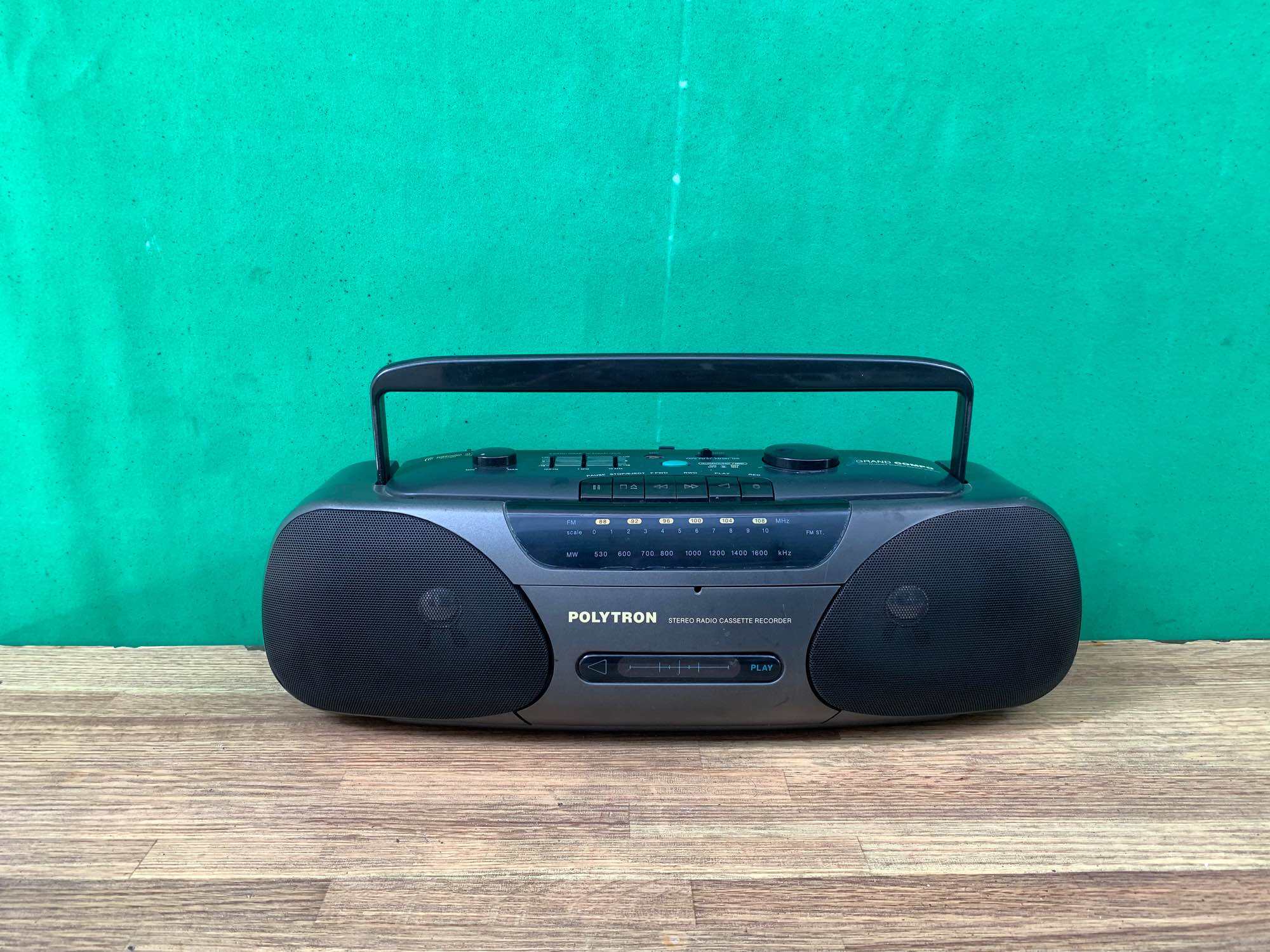 Radio Polytron mini capsul radio tape normal (bekas) | Lazada Indonesia