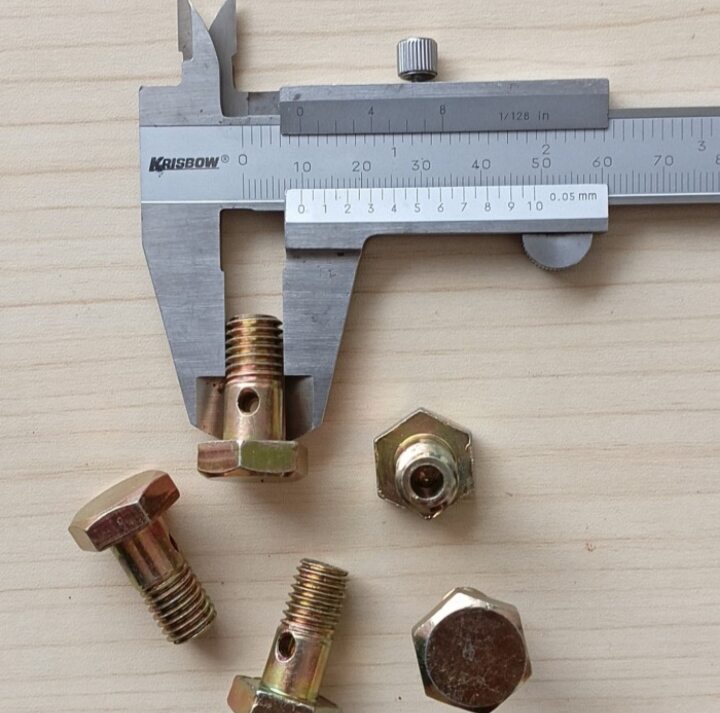 BAUT SOLAR KUNCI 17 M10 x 1.5 x 22 H | Lazada Indonesia