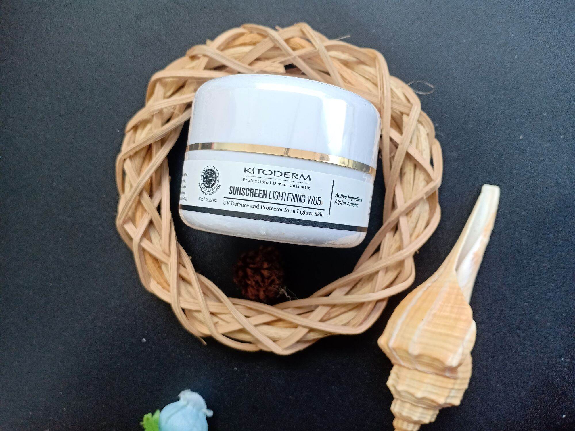 Kitoderm Sunscreen Lightening W05 | Lazada Indonesia