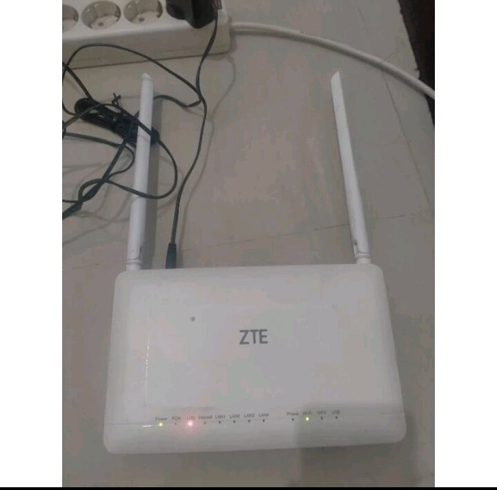 ZTE F670L 5G + ADAPTOR | Lazada Indonesia