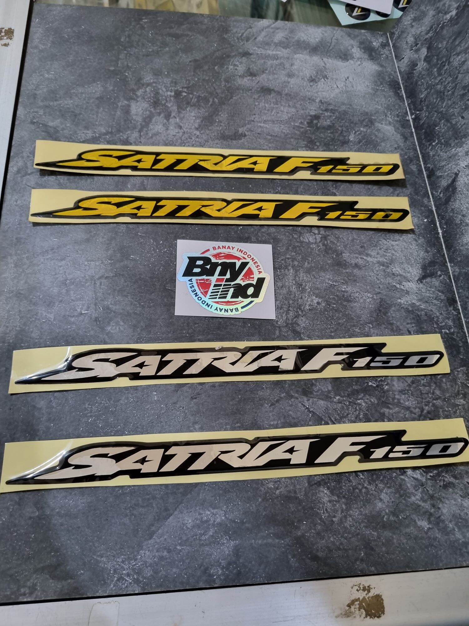 STICKER EMBLEM SATRIA F 150 TIMBUL | Lazada Indonesia