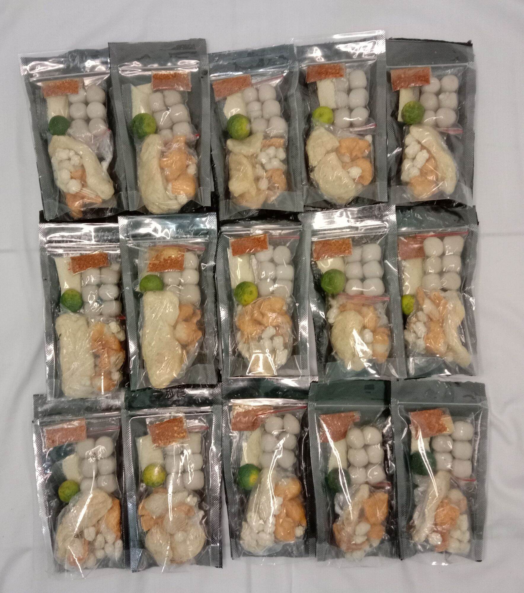 Baso aci paket isi 15 Bungkus/Boci baso aci/pedas/hot Jeletot/gurih ...