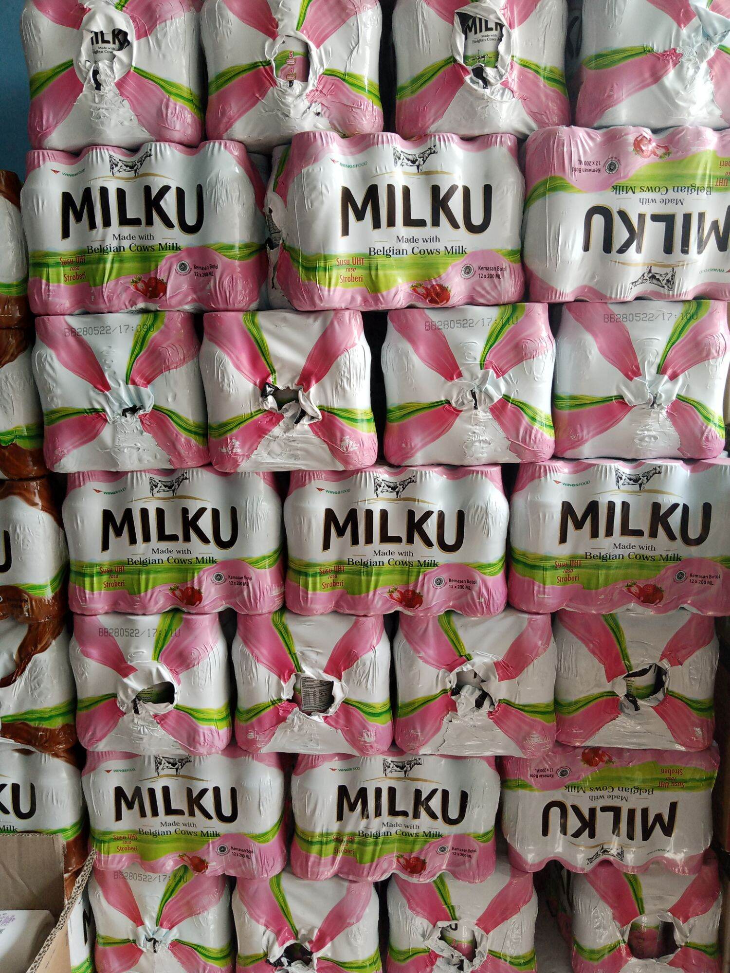 MILKU Susu UHT Isi 12Botol | Lazada Indonesia