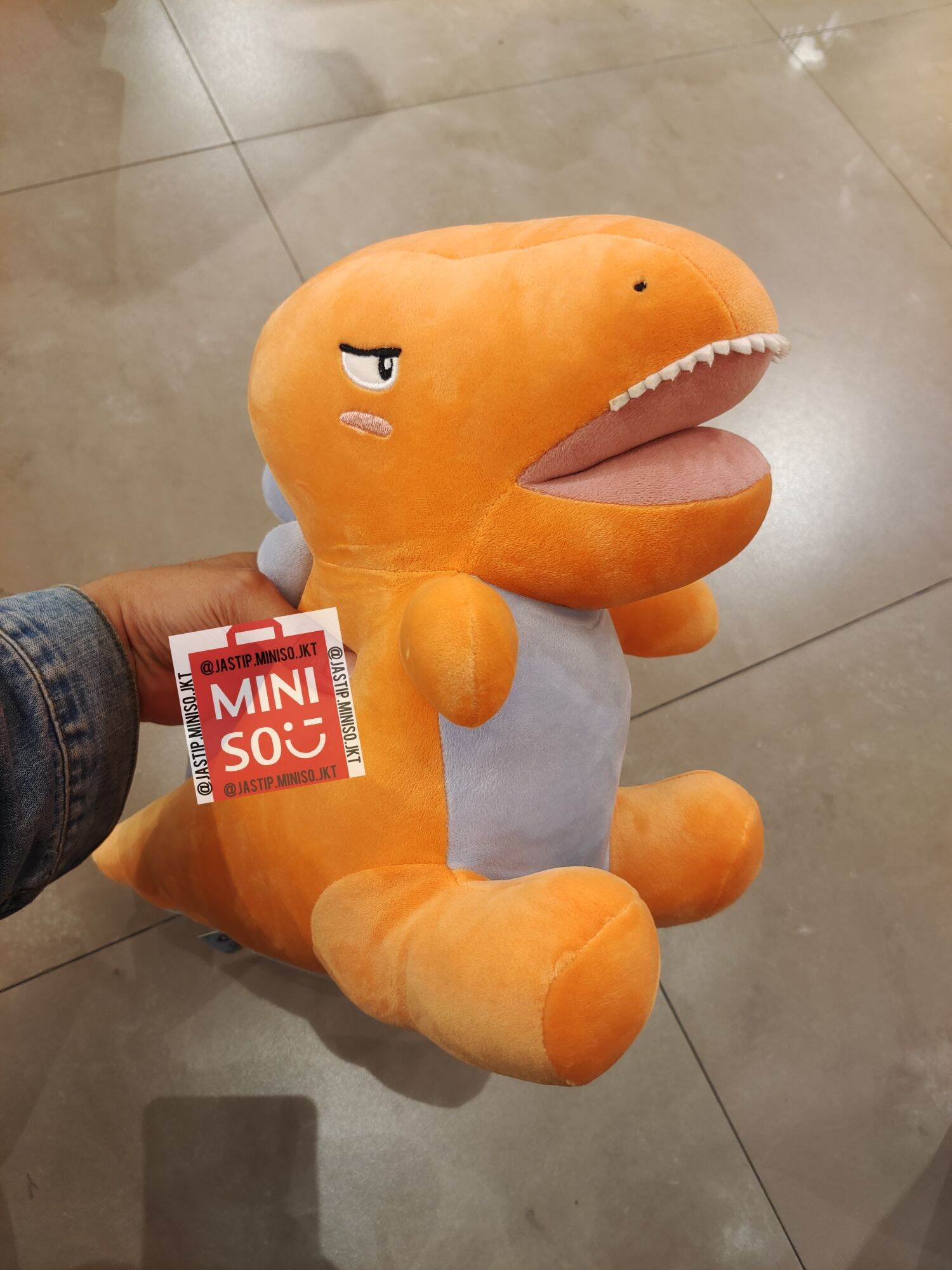 MINISO 🆕 Boneka Plush DINO Tyranosaurus Rex ( Green 37cm / Orange 35cm ...