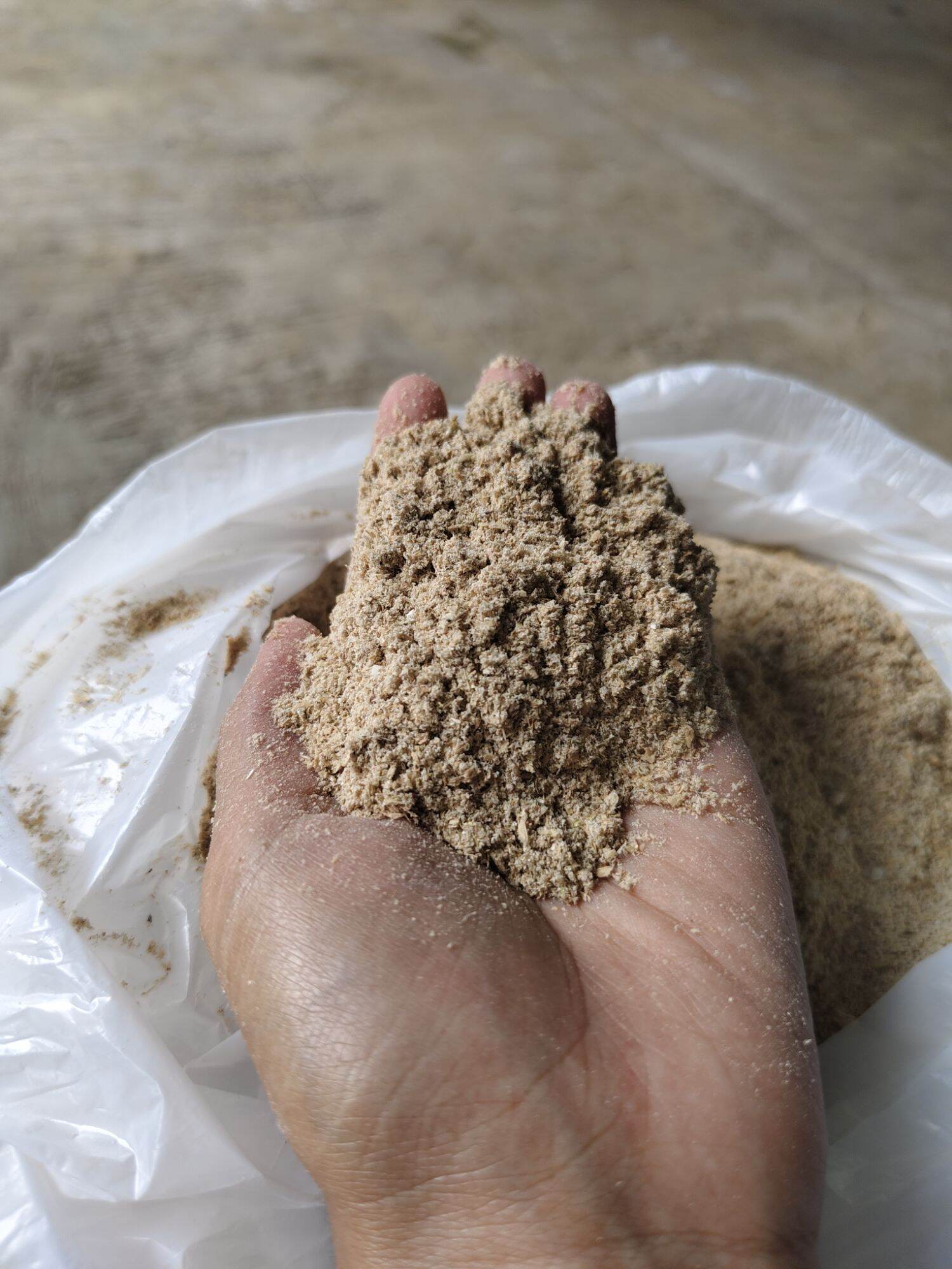 dedak pakan ayam 500 gr | Lazada Indonesia