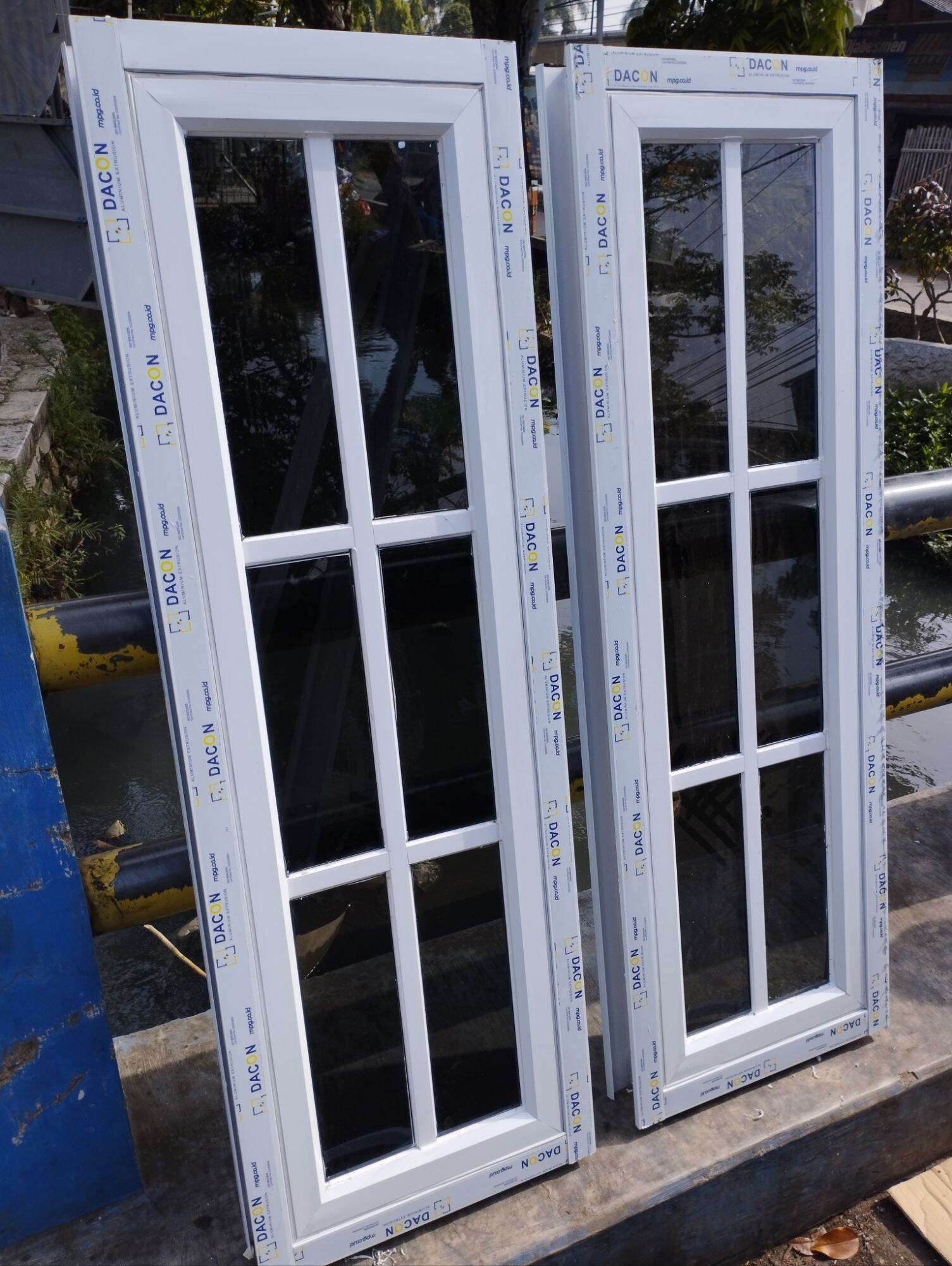 Jendela Aluminium kaca ribben ukuran 120cm x 40cm, jendela Aluminium ...