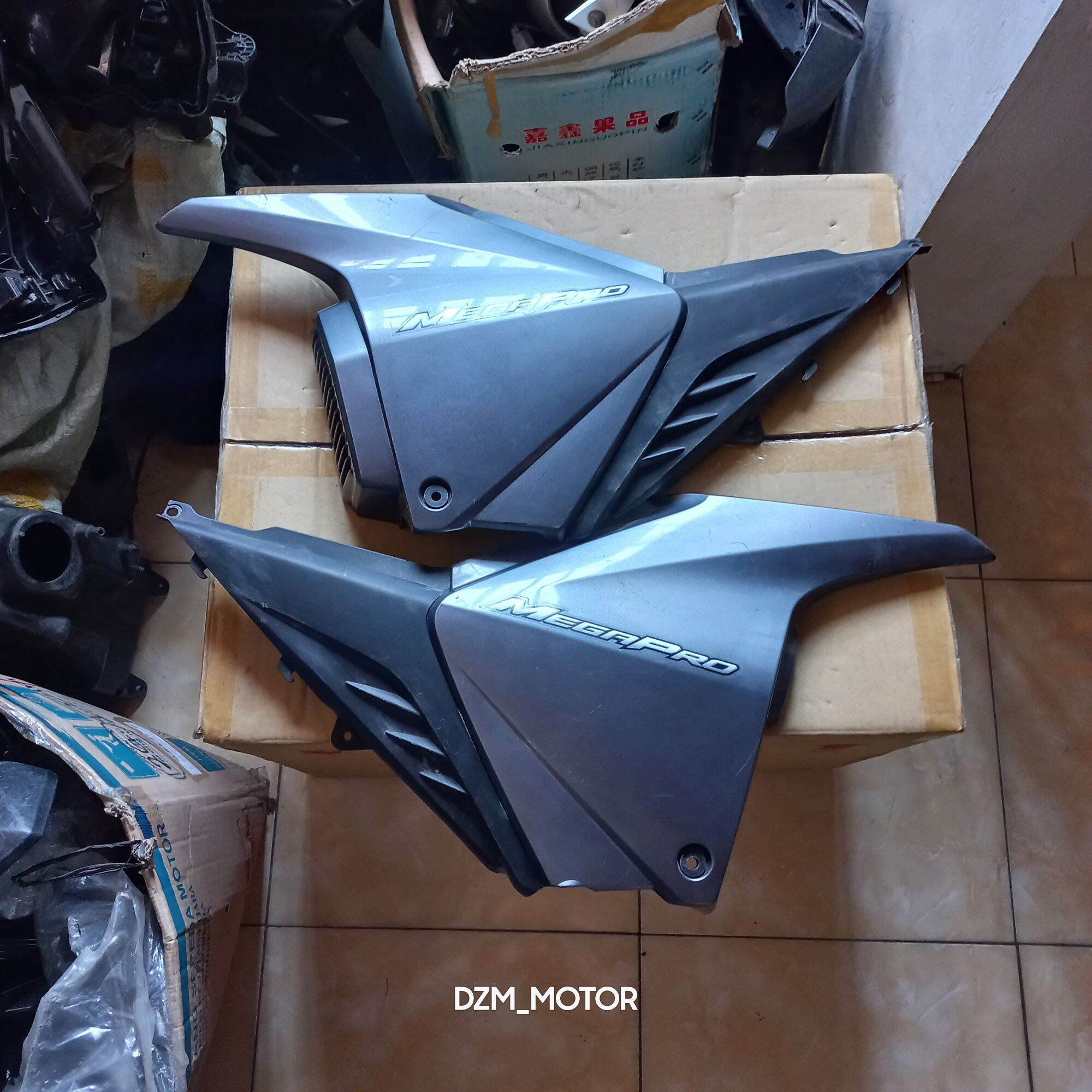bok samping box aki accu honda megapro mono monoshock kanan kiri ...
