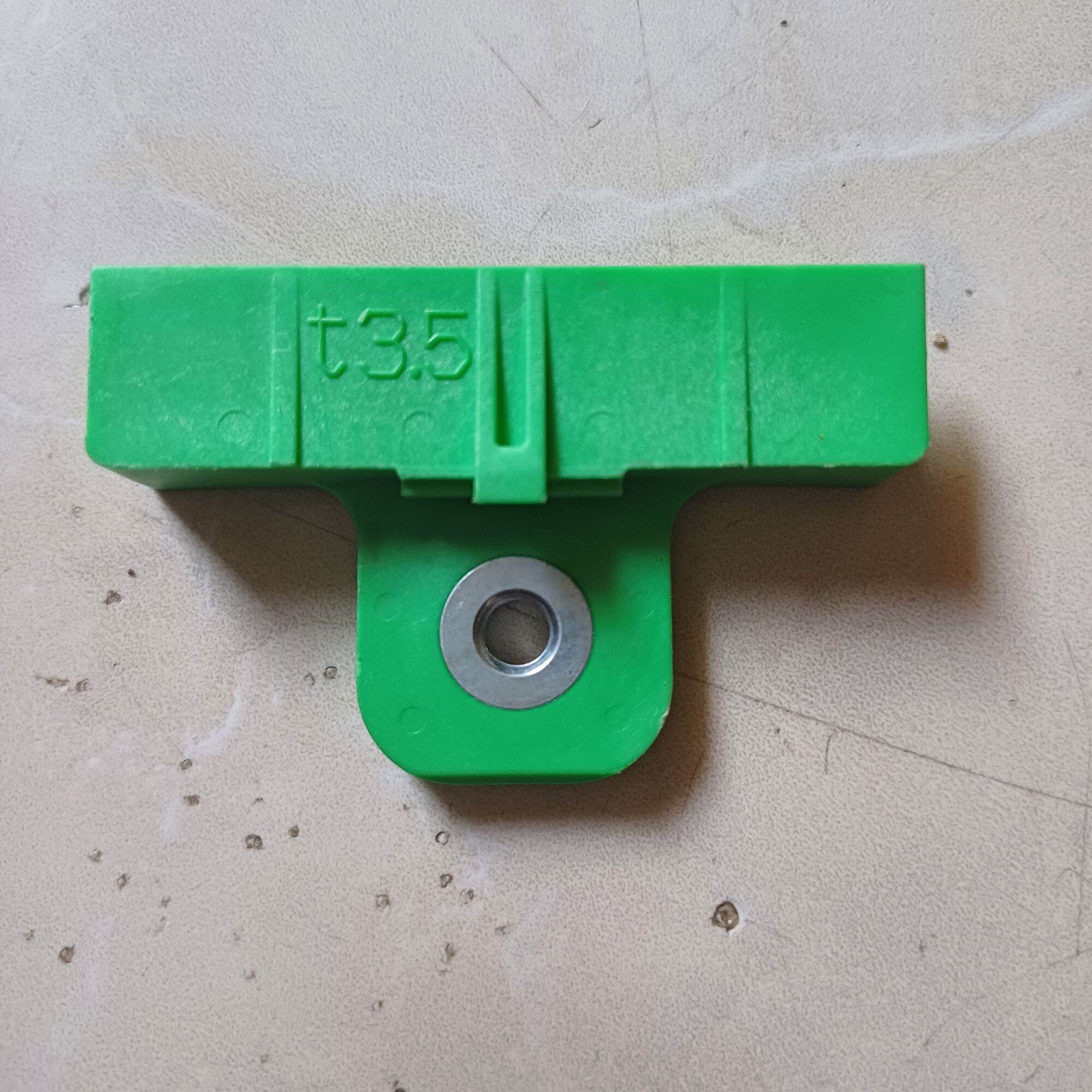 PLASTIK PENJEPIT REL NAIK TURUN KACA MOBIL UNIVERSAL ORIGINAL WARNA ...