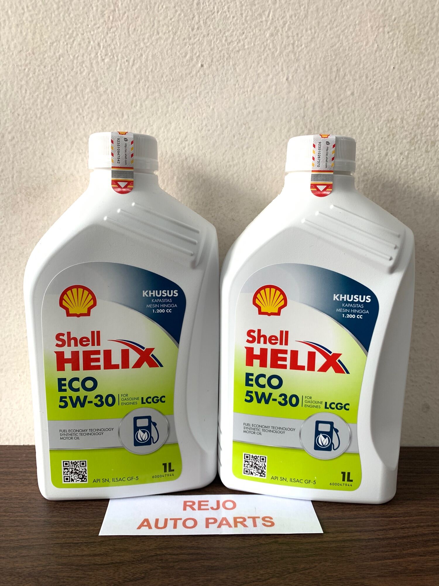 Oli Mesin Shell Helix ECO 5W-30 LCGC 1Liter | Lazada Indonesia