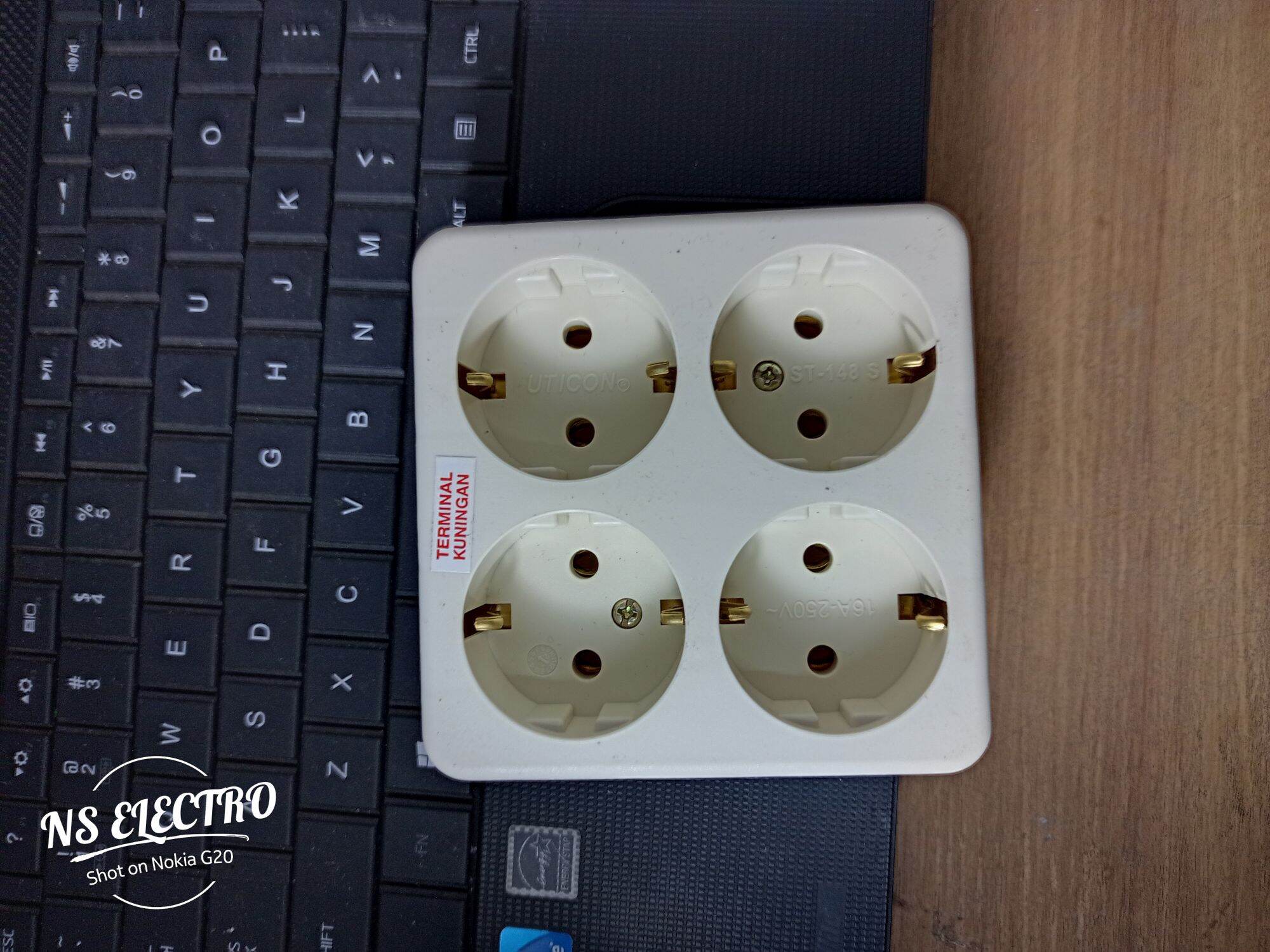 stop kontak UTICON persegi 4L | Lazada Indonesia