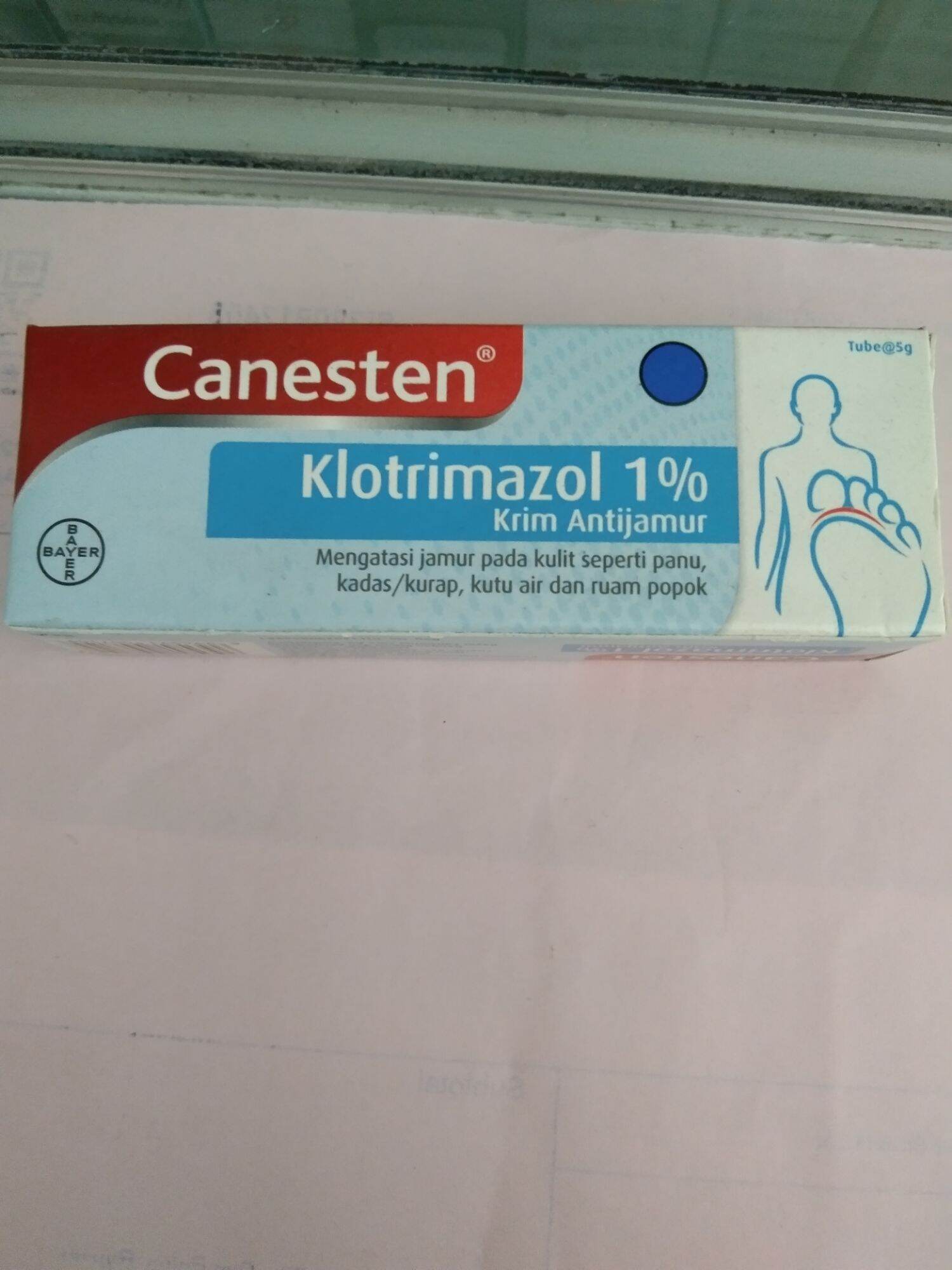 canesten cream ( salep panu/kurap, kutu air, jamur, ruam popok ...