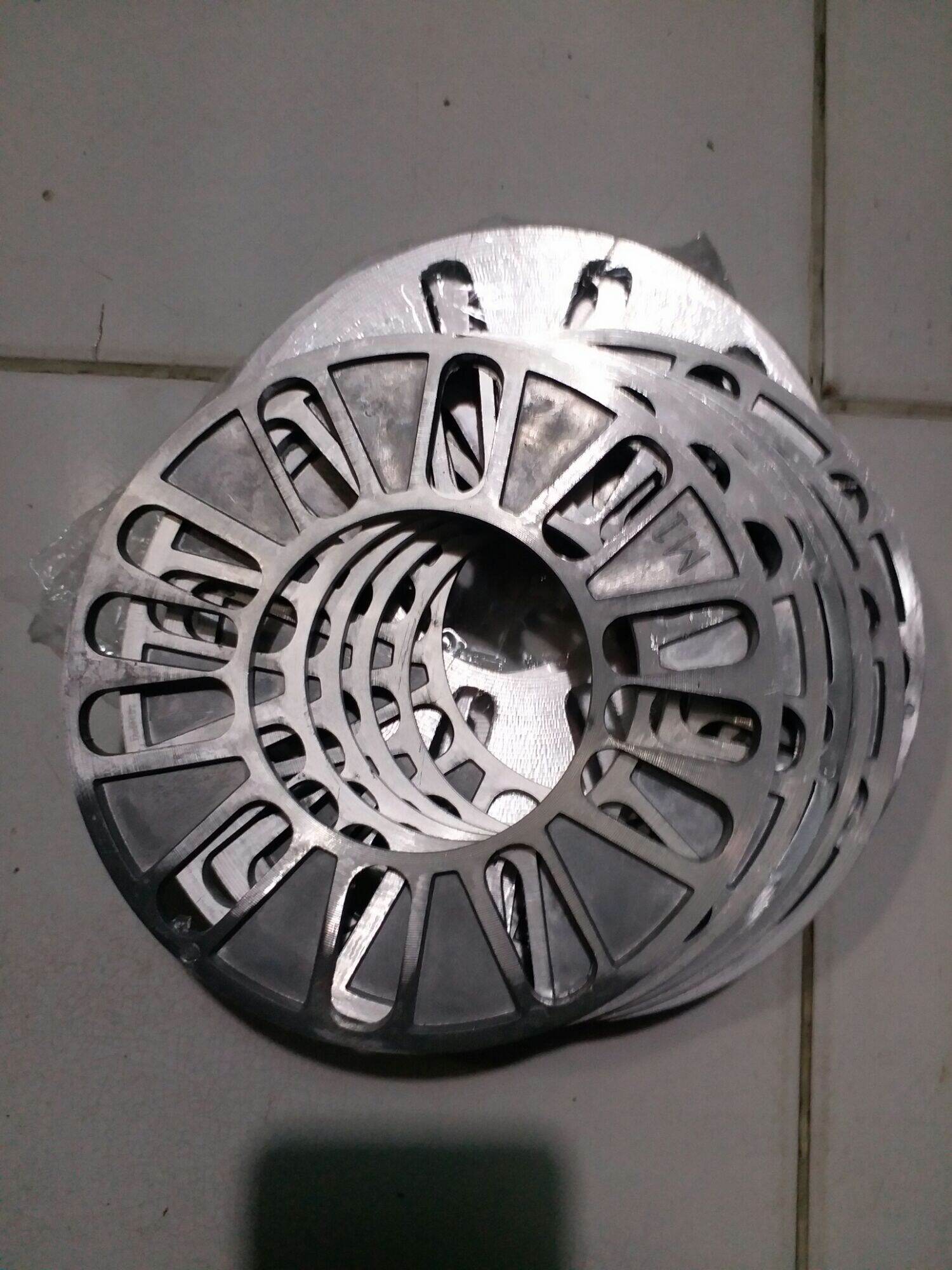 Spiser Velg/Roda Mobil Universal | Lazada Indonesia