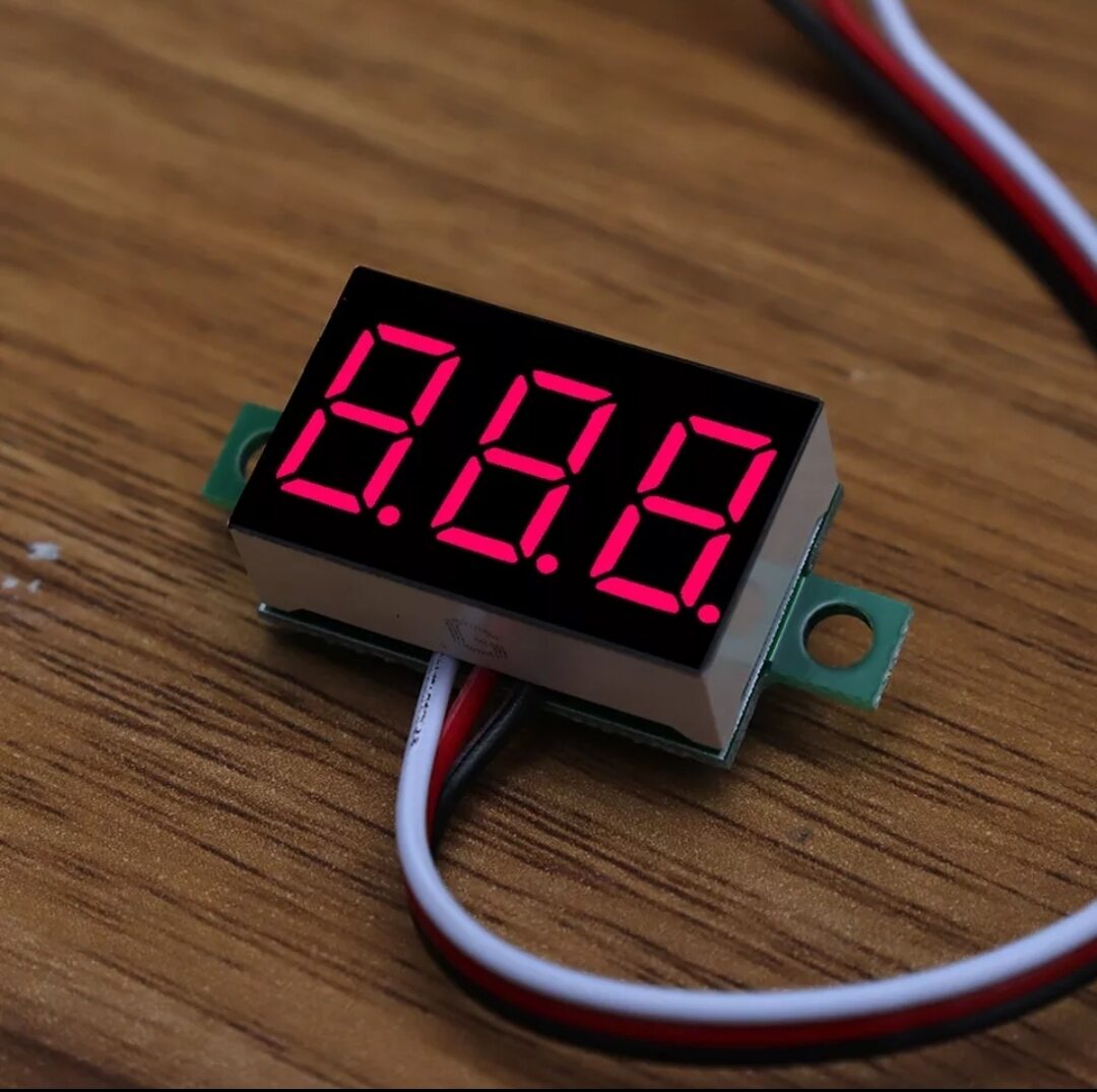 0.36 Inci DC 0-100V Merah 3-Kawat Mini Pengukur Tegangan Meter ...