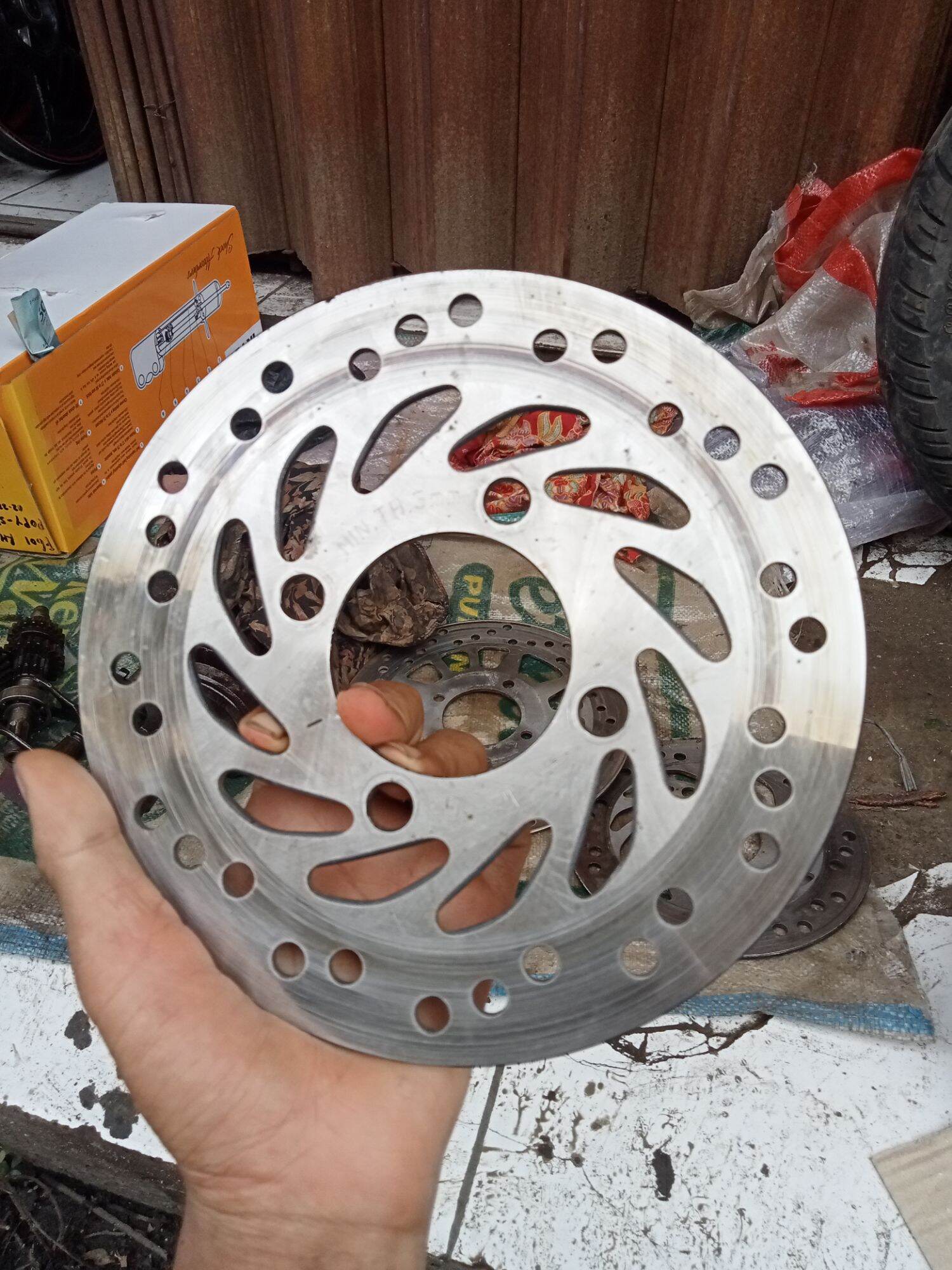 piringan depan beat Vario scupy original copotan kondisi masih tebal ...