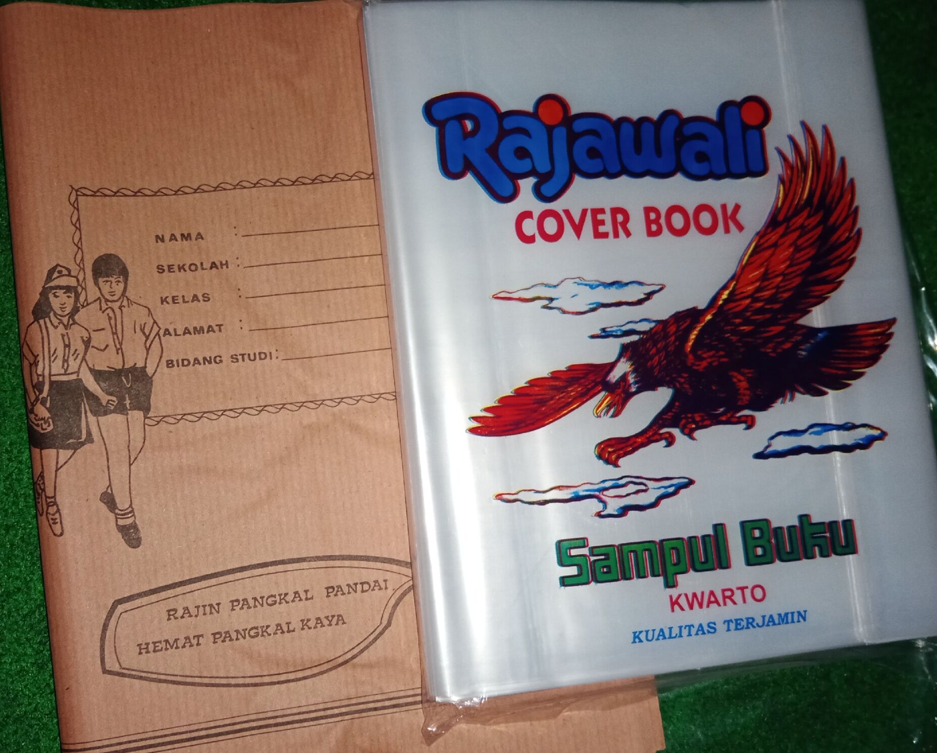 PAKET KOMPLIT SAMPUL BUKU TULIS PLASTIK+KERTAS FULL NAMA DAN VARIAN GAMBAR TOTAL 20 ROLL.10ROLL ...
