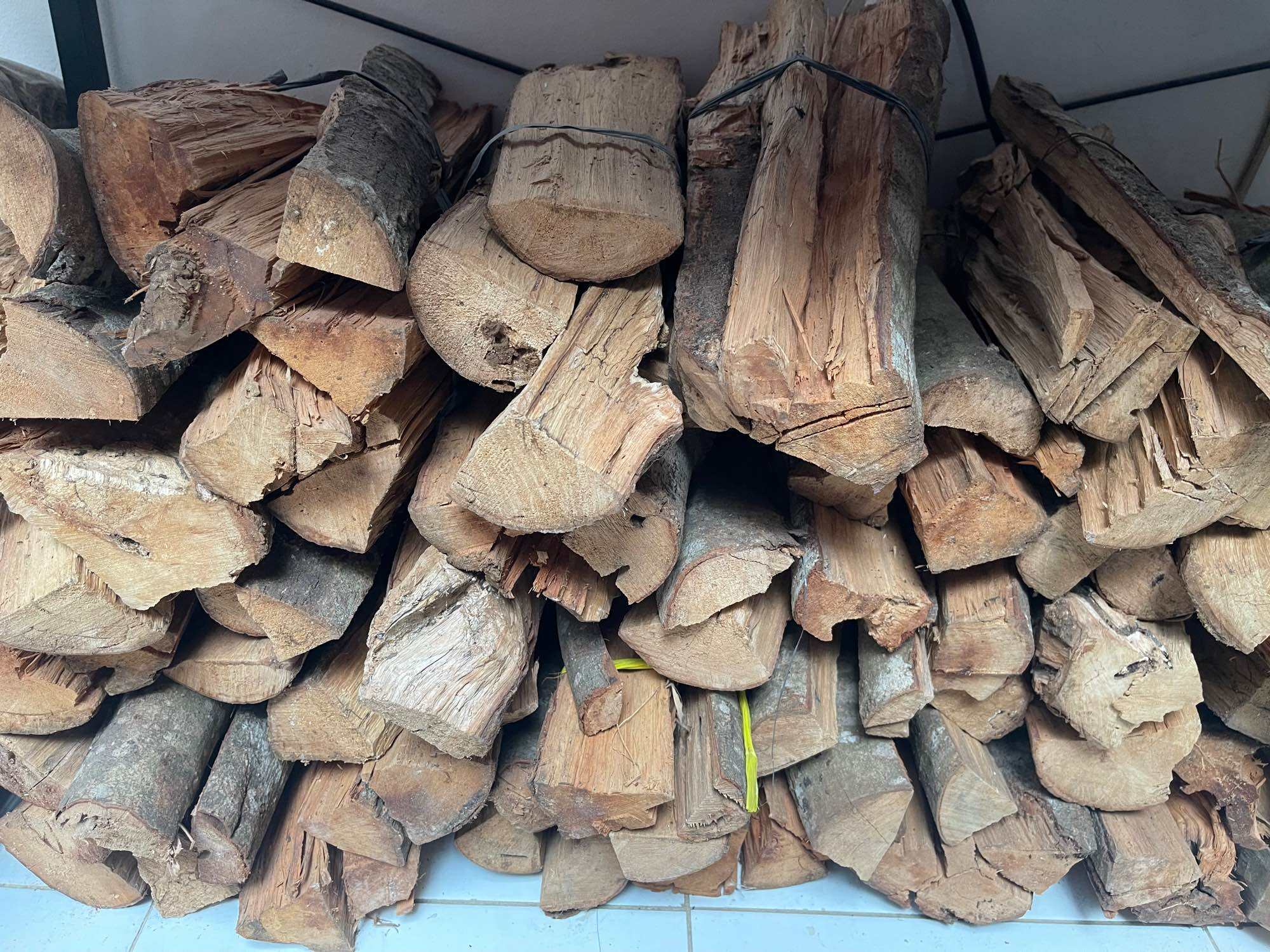 KAYU BAKAR RAMBUTAN BELAHAN KERING 1kg. | Lazada Indonesia