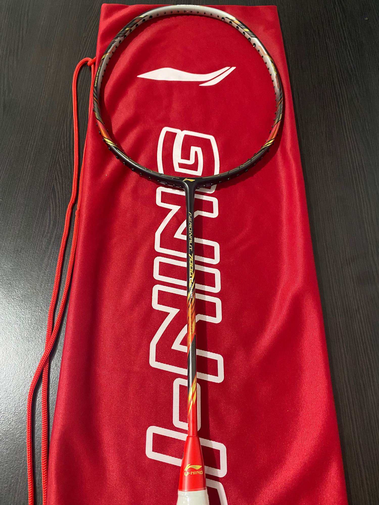 RAKET BADMINTON LINING AERONAUT 7000 COMBAT +SENAR+TAS+GRIP ( BONUS ...