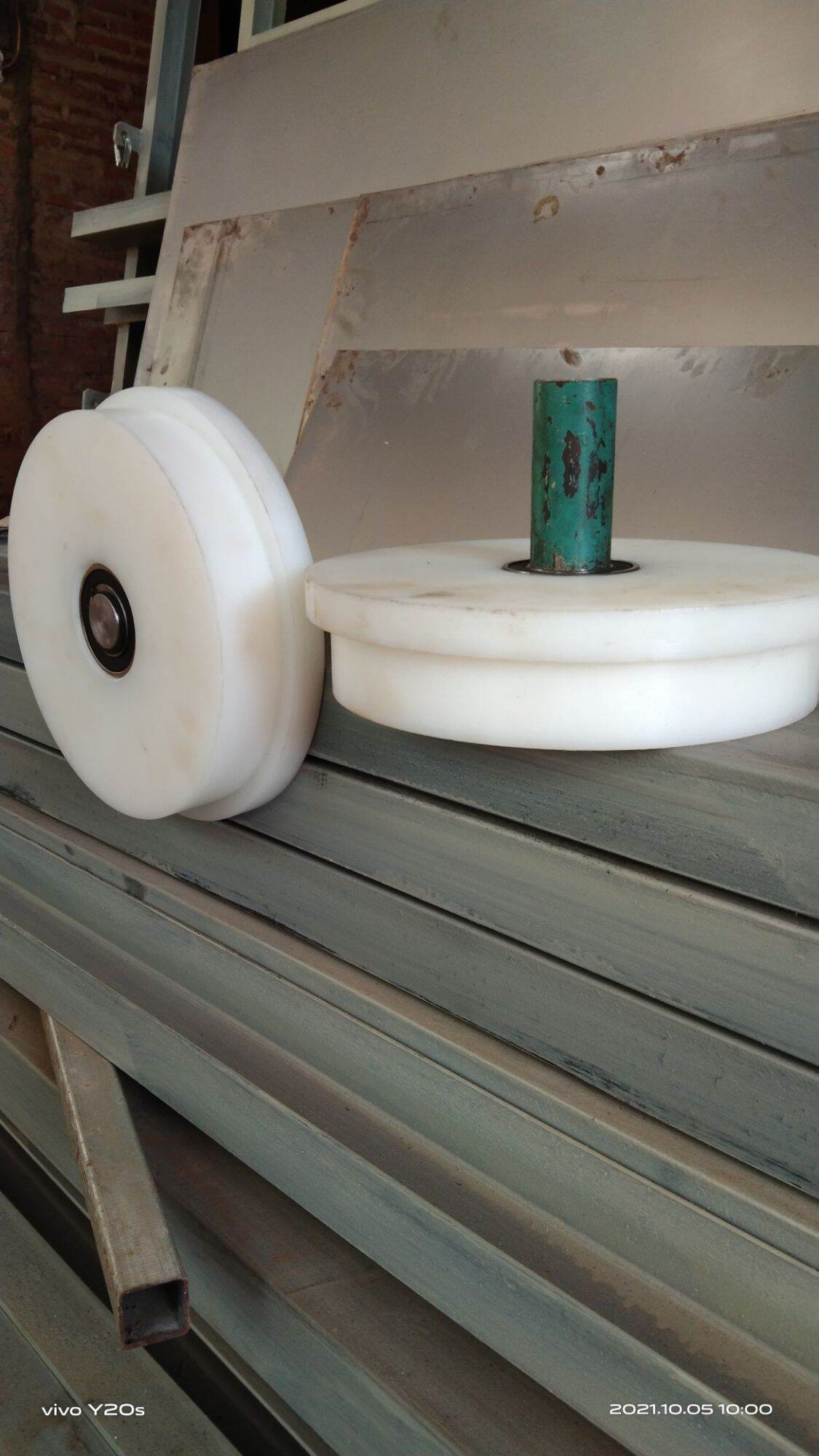 RODA LIFT BARANG UNTUK REL UNP 100MM | Lazada Indonesia